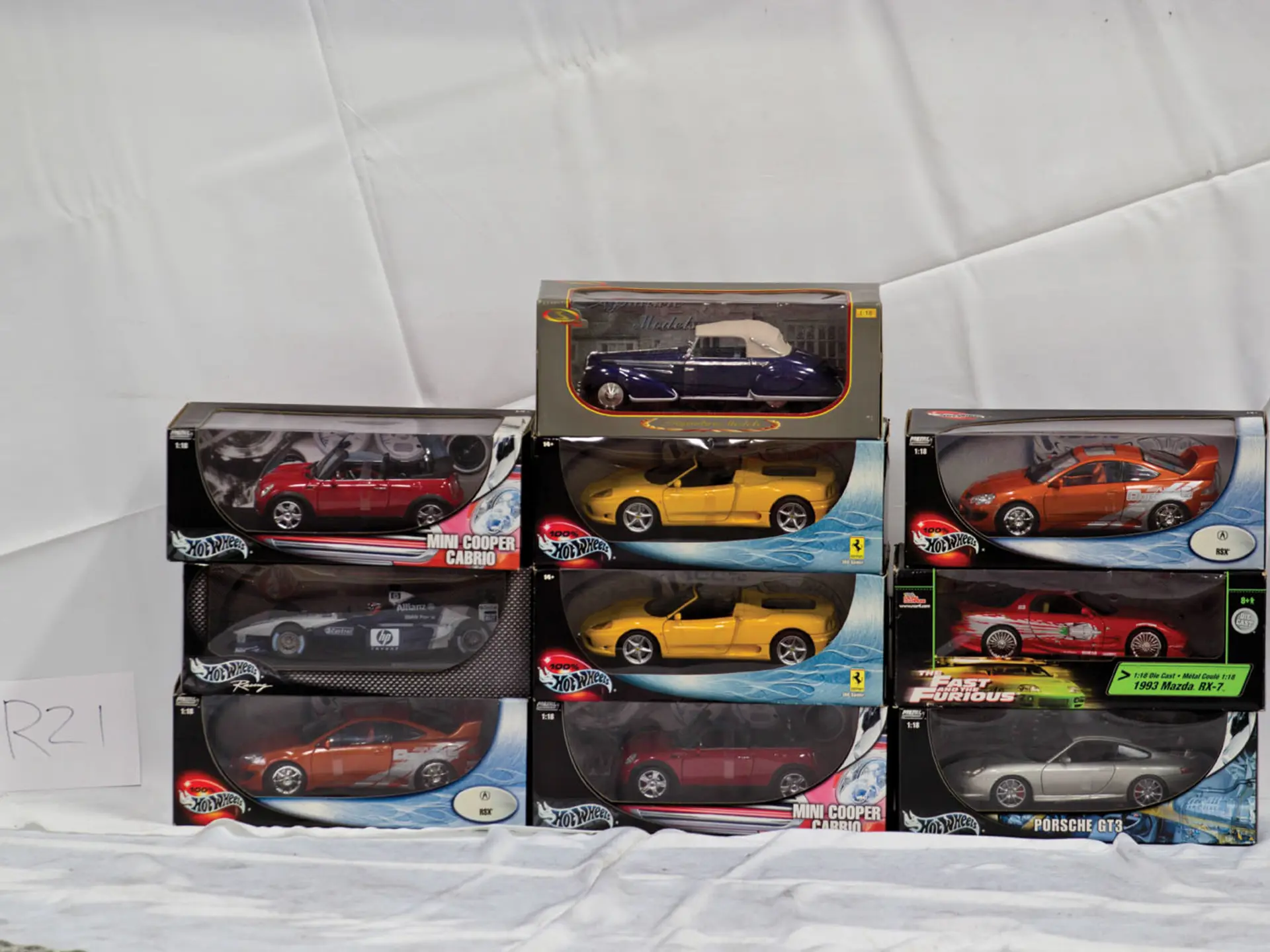 Selection of Car Models 1:18 Scale | Fort Lauderdale 2014 | RM Sotheby's