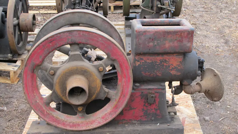 Economy hit & miss engine | The Lee Roy Hartung Collection | RM Sotheby's