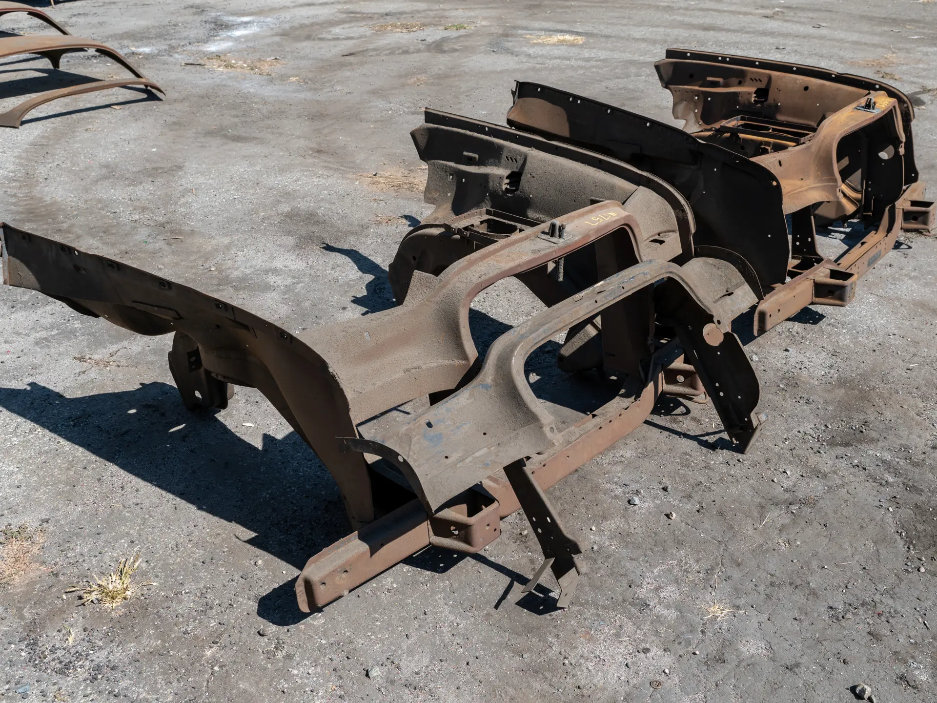 Three Mercedes-Benz W108/W109 front clips | The Junkyard: Online | RM ...