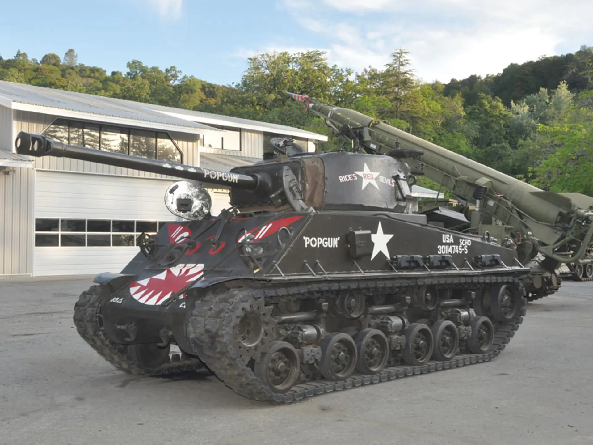M4A2(76)HVSS Sherman | The Littlefield Collection | RM Sotheby's