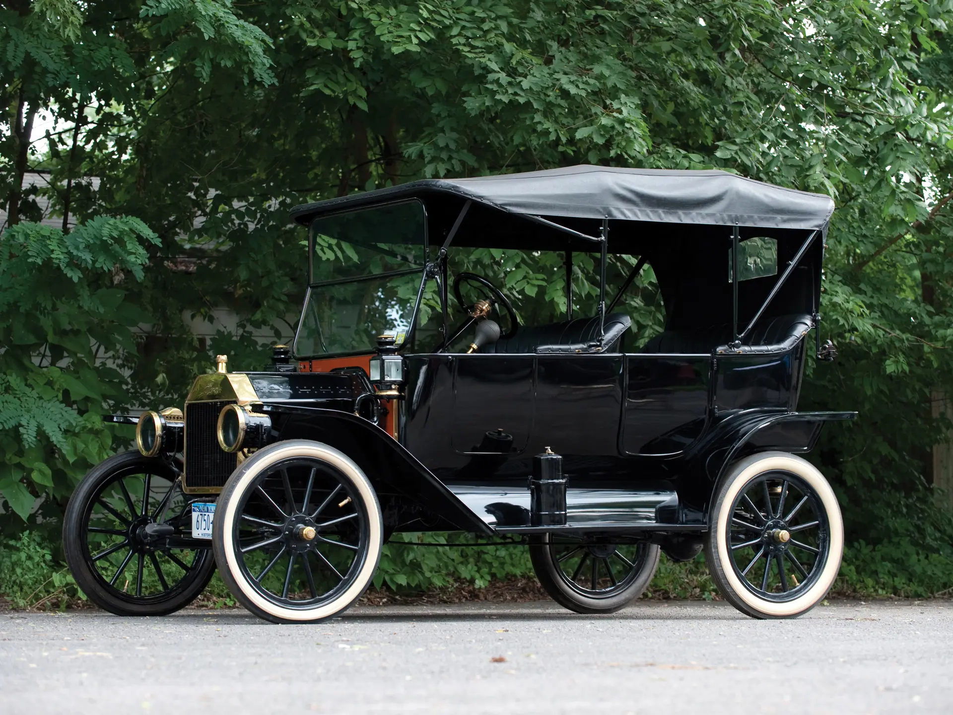 1914 Ford Model T Touring | Vintage Motor Cars of Hershey 2010 | RM ...