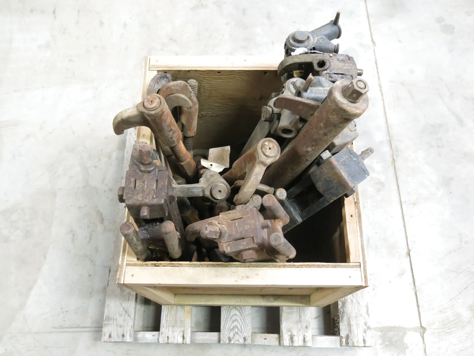 Track Jacks | The Littlefield Collection | RM Sotheby's