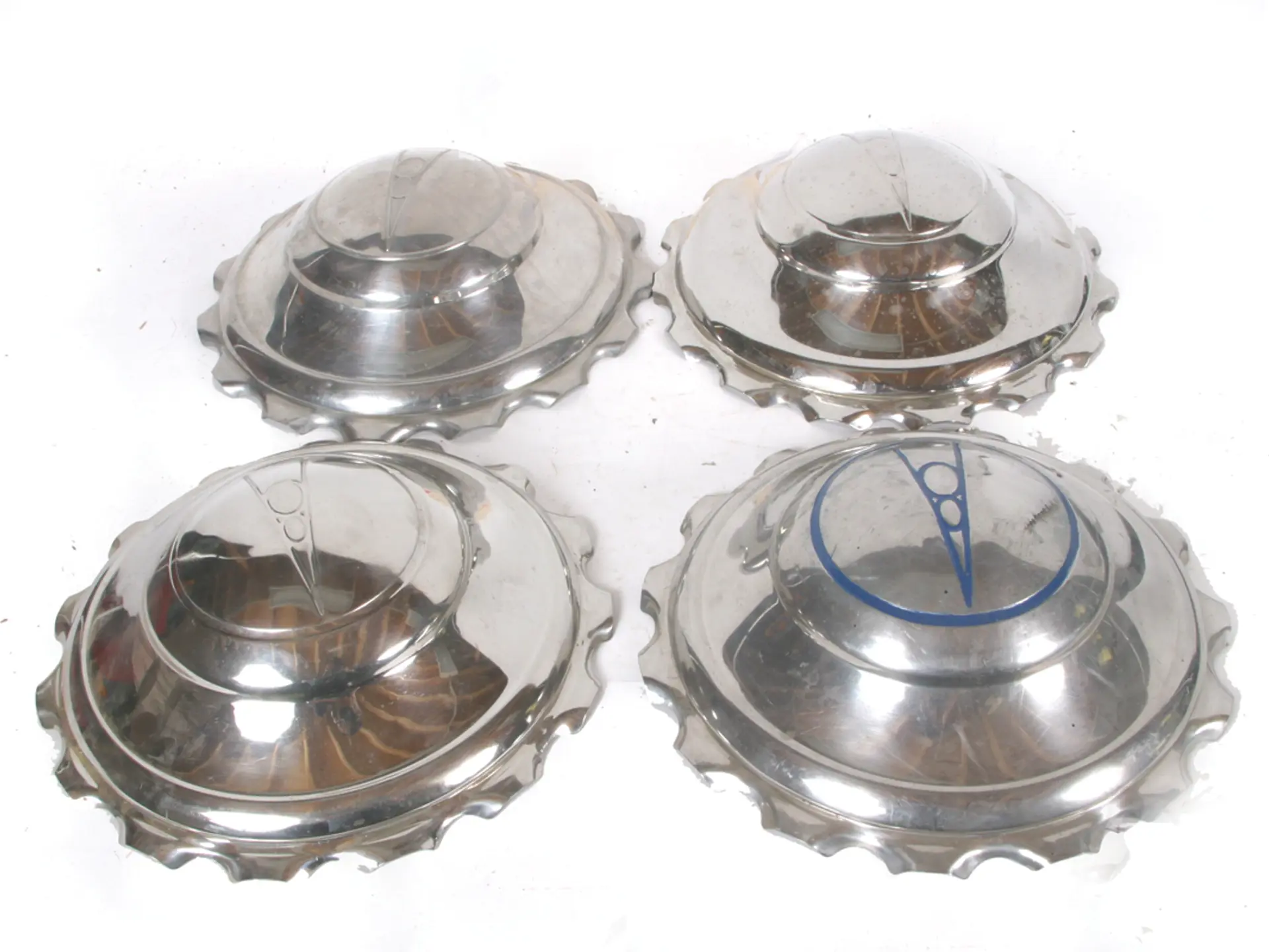 FORD WIRE WHEEL COVERS | Private Collection of Tom & Marlene Stackhouse ...