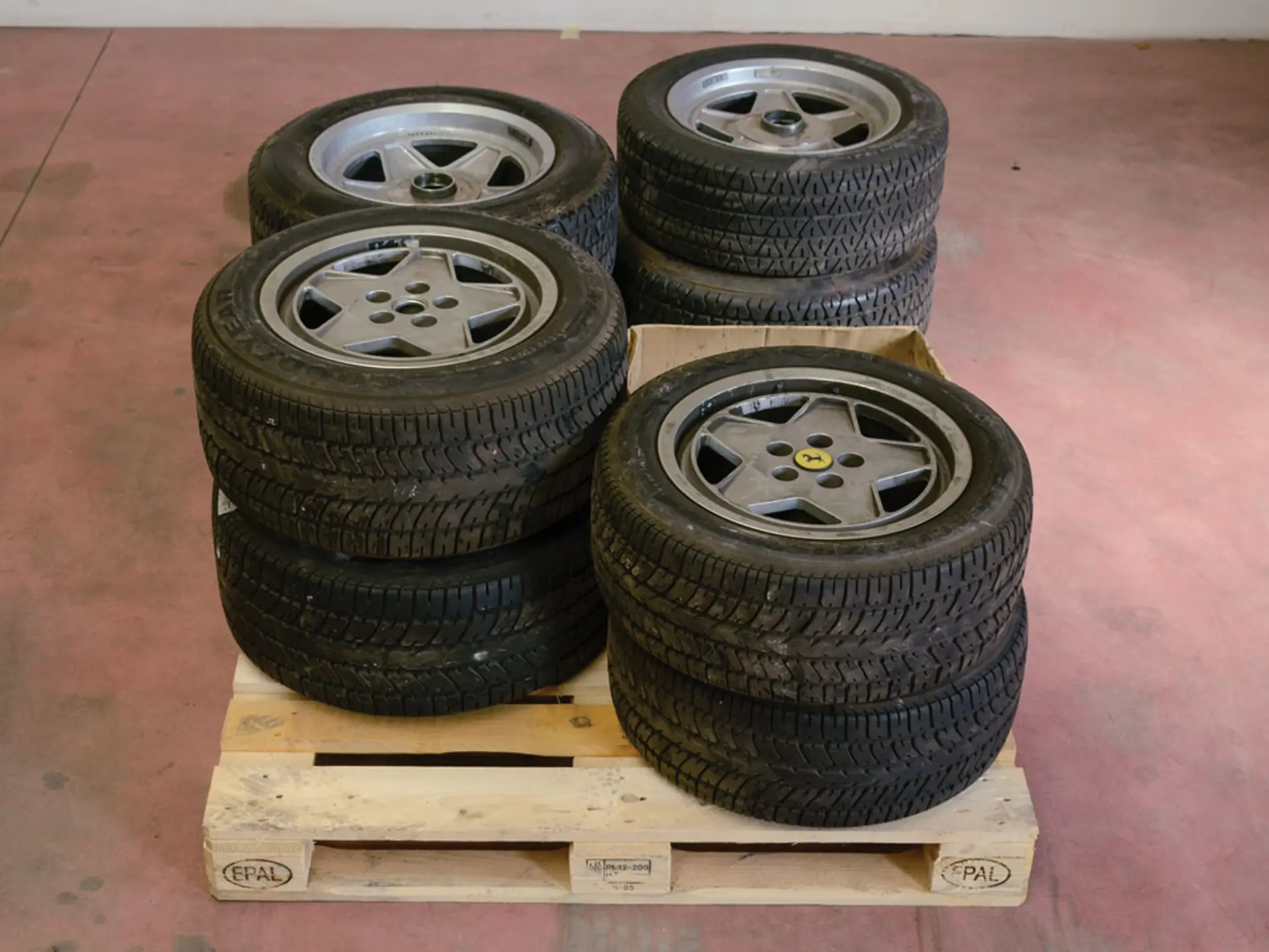 Ferrari Testarossa & BB wheels | Duemila Ruote | RM Sotheby's