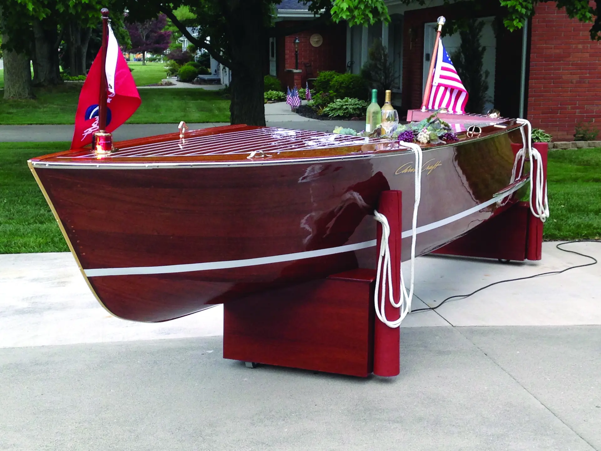 An expertly restored, 17 ' Chris Craft wooden speed boat bar. | Santa ...