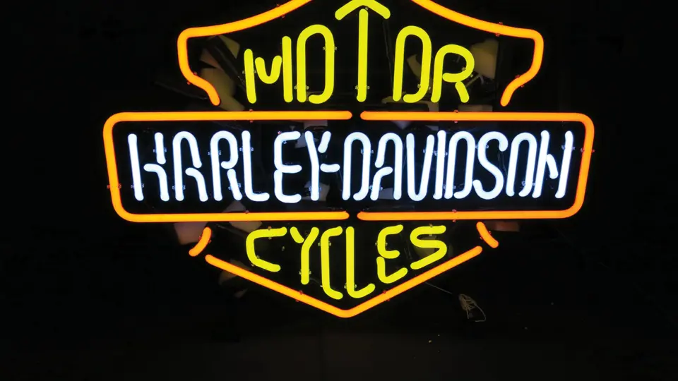 Harley Shield Neon | Spring Carlisle 2013 | RM Sotheby's