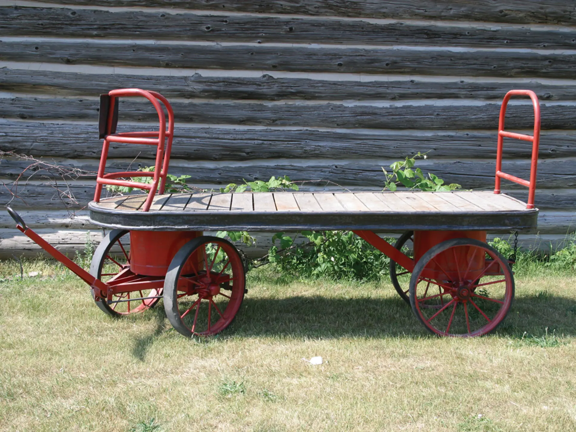 BAGGAGE CART | Private Collection of Tom & Marlene Stackhouse | RM Sotheby's