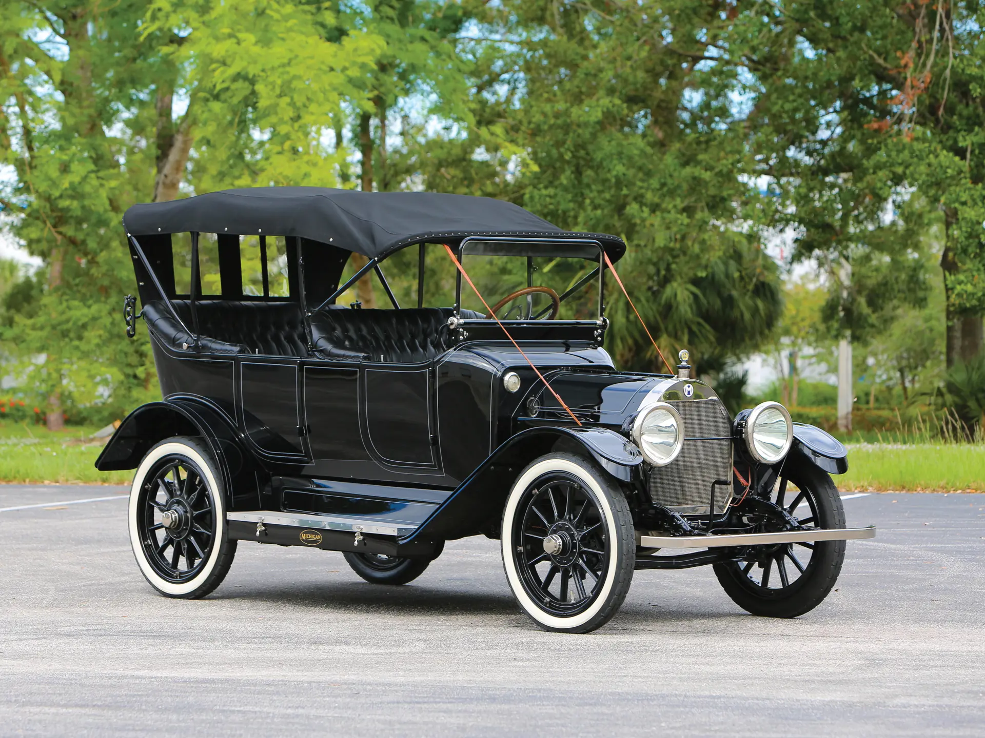 1913 Michigan Model R Touring | Fort Lauderdale 2018 | RM Sotheby's
