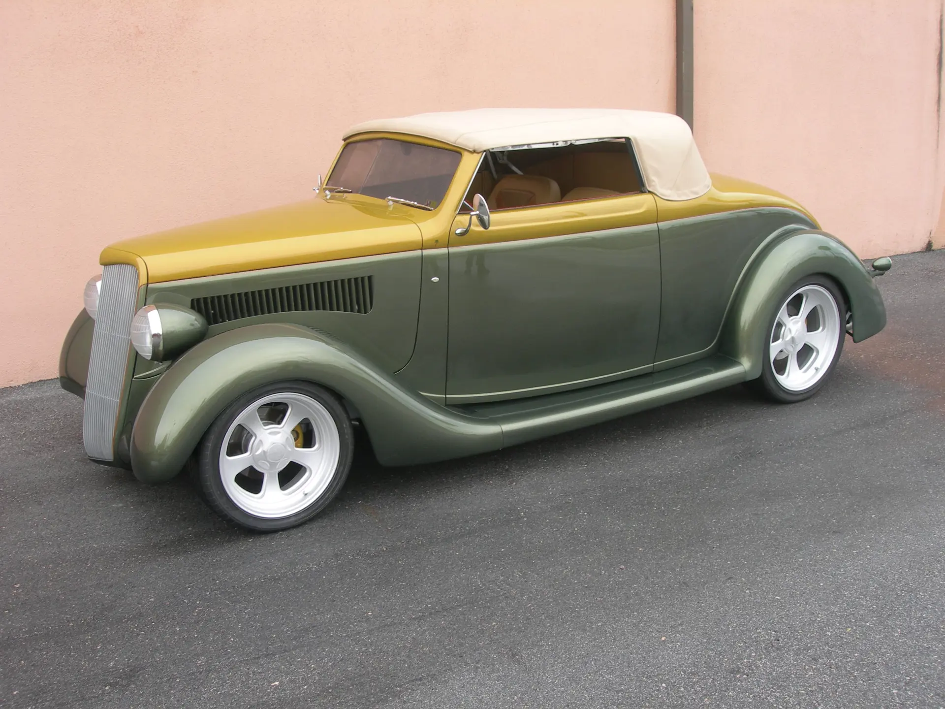 1935 Ford Custom Convertible | Fort Lauderdale 2015 | RM Sotheby's