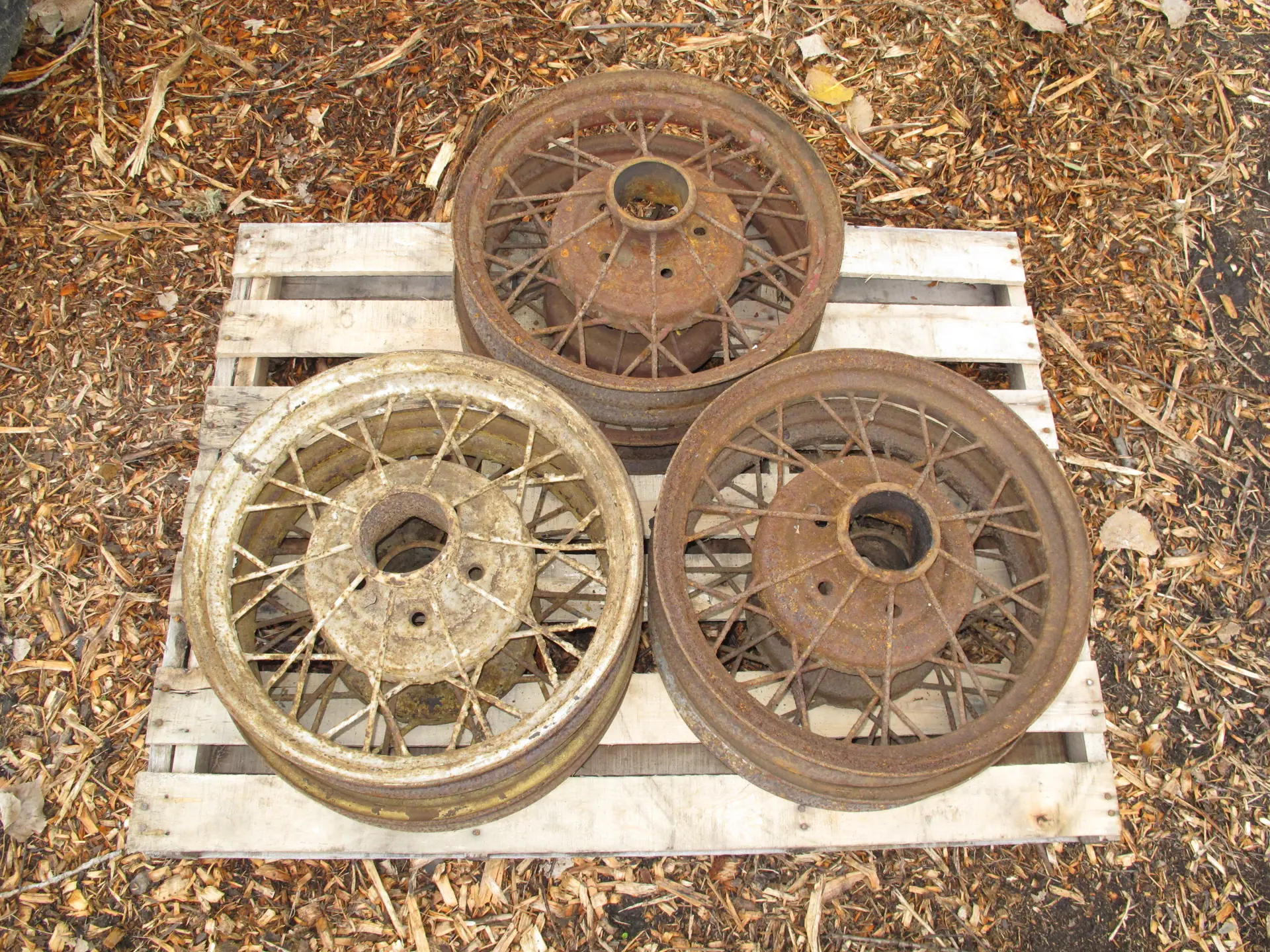 Ford Model A Wheels and Tires | The Lee Roy Hartung Collection | RM ...