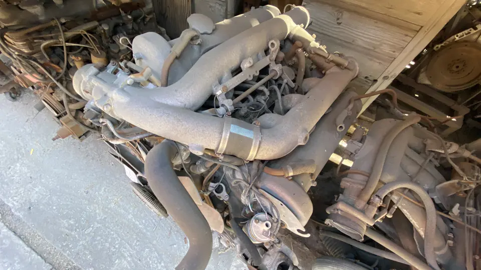 Mercedes-Benz M100 Engine | The Junkyard: The Rudi Klein Collection ...