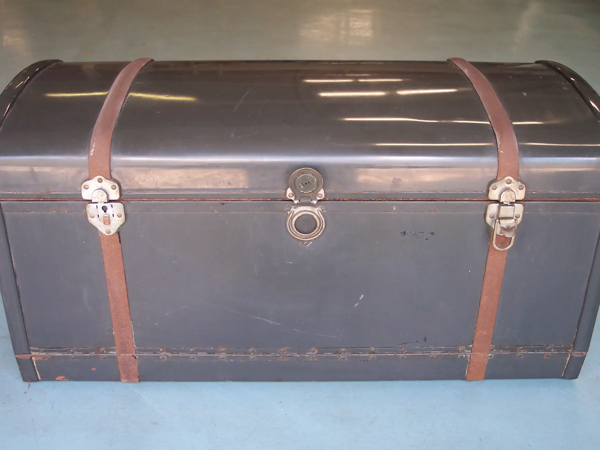 1930s Packard Trunk With Fitted Luggage | Vintage Motor Cars of Meadow ...