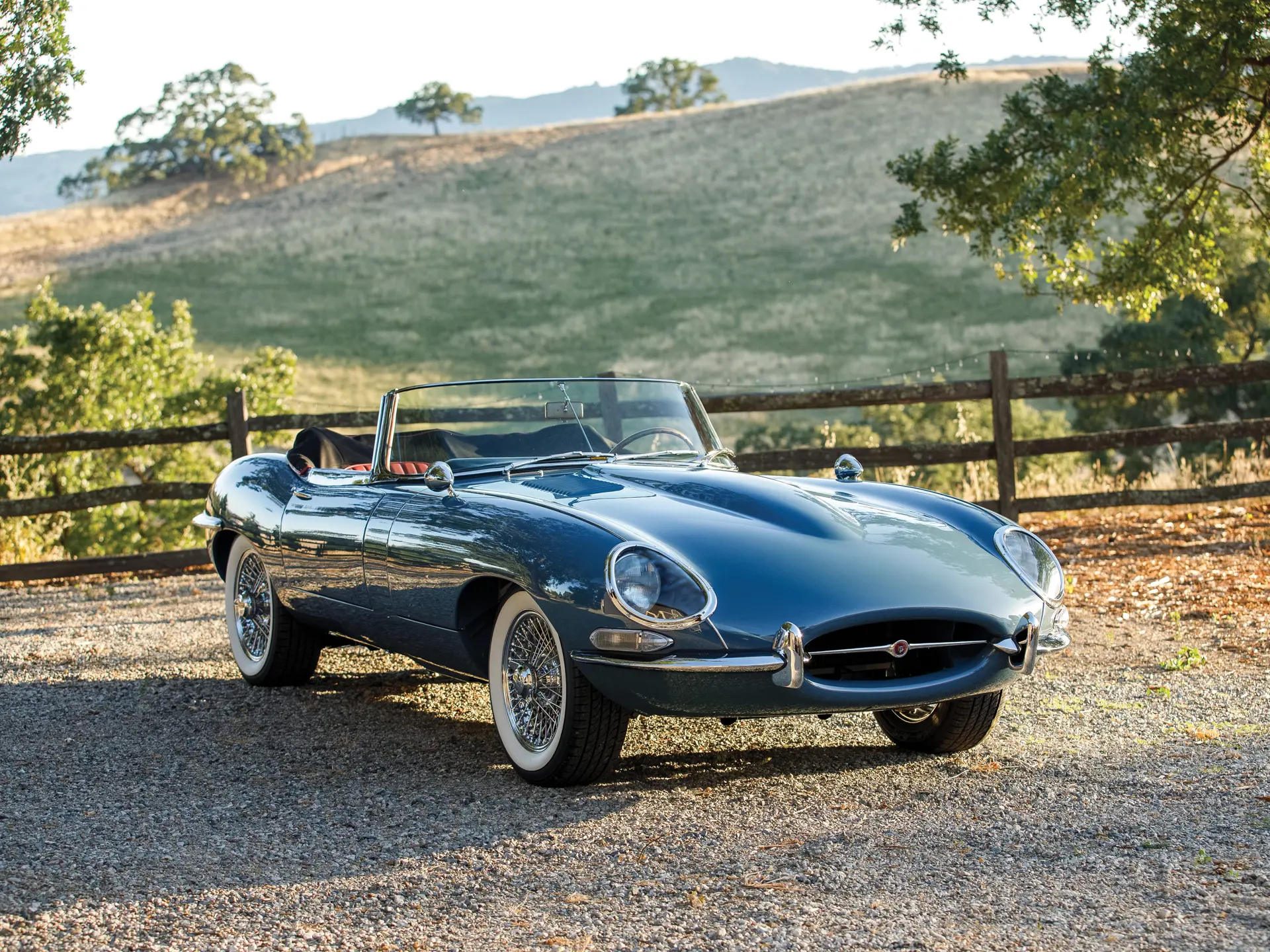 1967 Jaguar E-Type Series 1 4.2-Litre Roadster | Monterey 2018 | RM ...