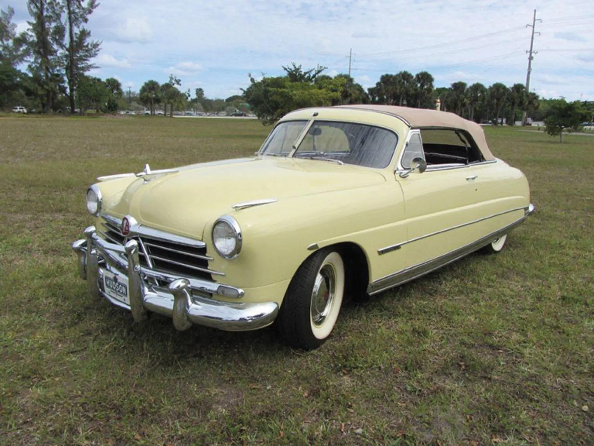 1950 Hudson Commodore 8 | Fort Lauderdale 2012 | RM Sotheby's