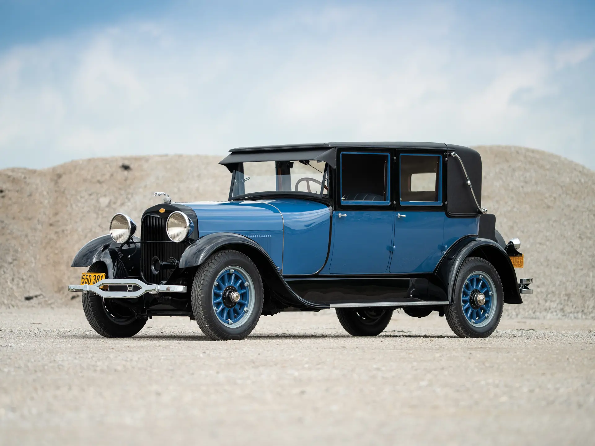1927 Lincoln Model L 'Two-Window' Sedan | Hershey 2019 | RM Sotheby's