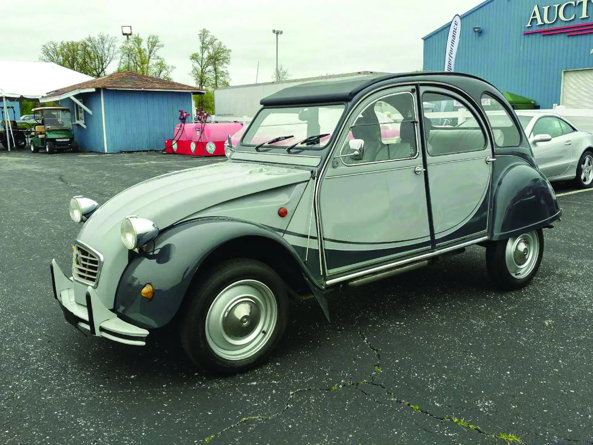 1989 Citroen 2CV | Auburn Spring 2017 | RM Sotheby's