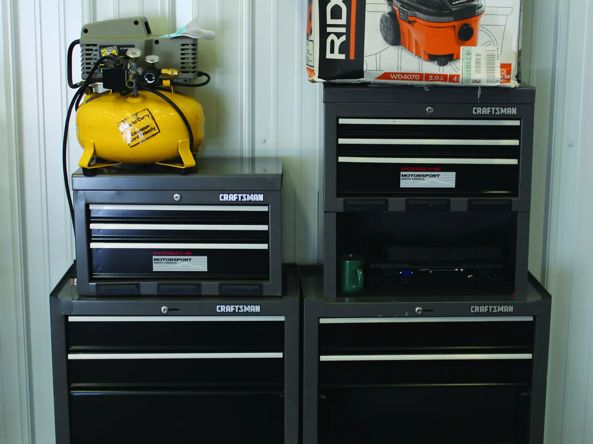 A group of basic garge tools | Auburn Fall 2017 | RM Sotheby's