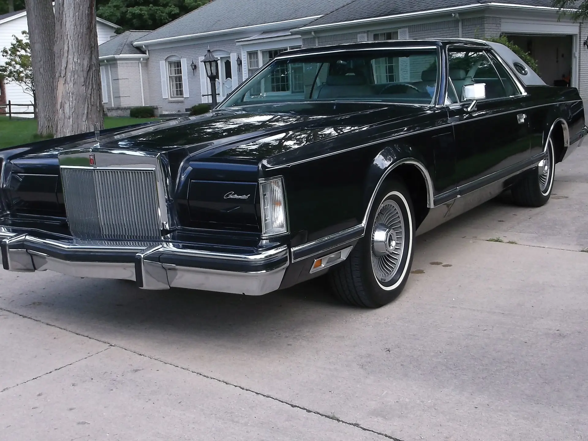 1977 Lincoln Continental Mark V | Auburn Fall 2014 | RM Sotheby's