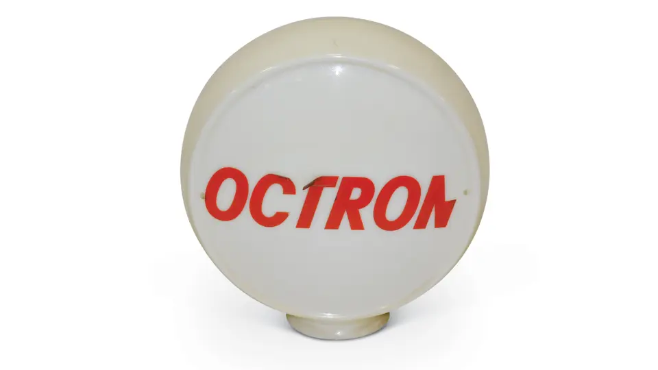 Octron Wide Glass Globe Body | Auburn Spring 2019 | RM Sotheby's