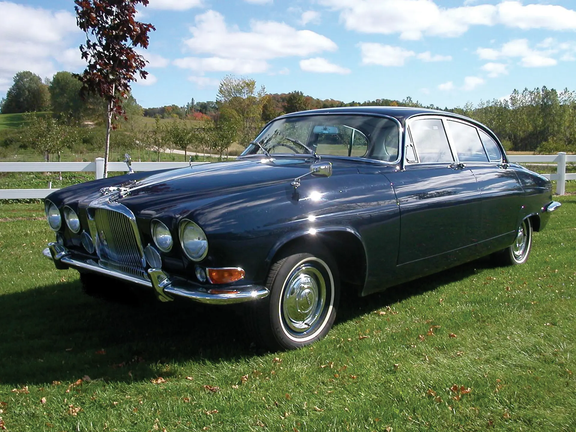 Jaguar Mark X