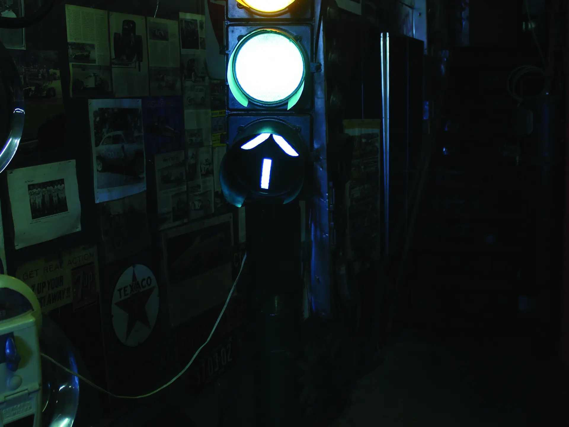 A vintage, illuminated, traffic signal with arrow | Auburn Fall 2017 ...