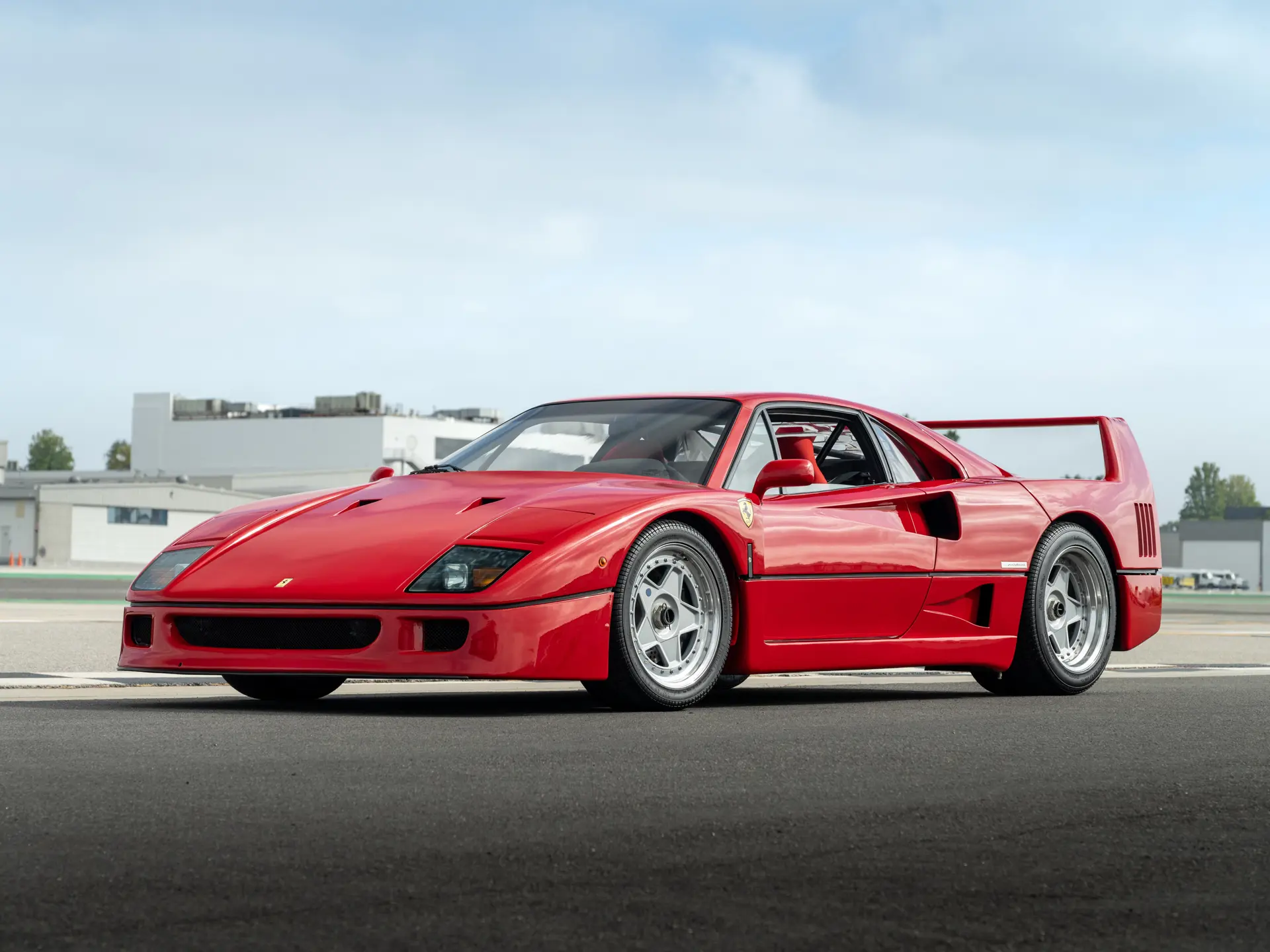 1990 Ferrari F40 | Miami 2024 | RM Sotheby's