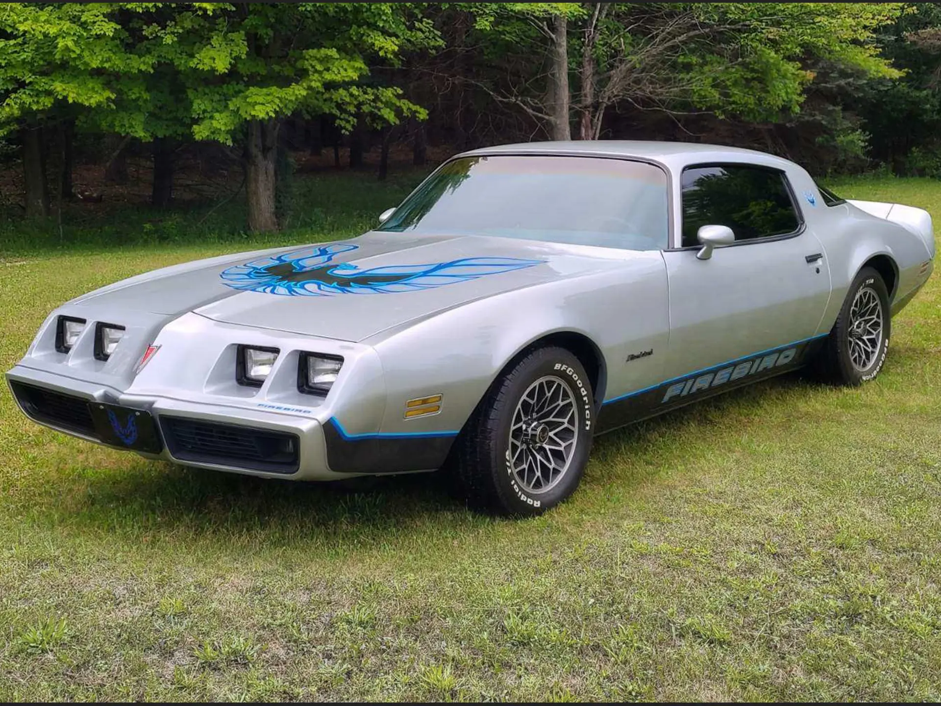 1981 Pontiac Firebird Esprit Custom | Auburn Fall 2021 | RM Sotheby's