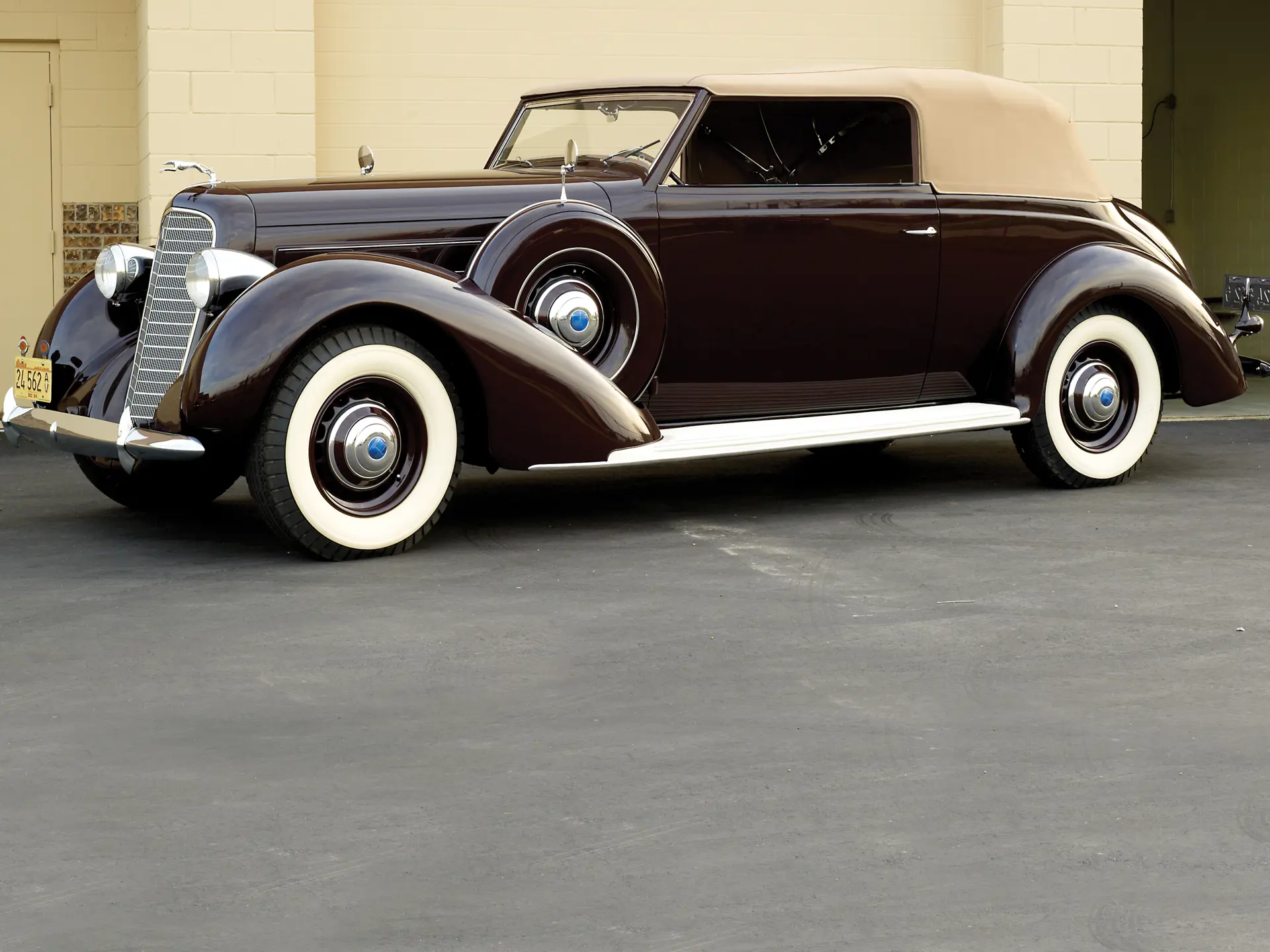 1937 Lincoln Convertible Victoria by Brunn | Automobiles of Arizona ...