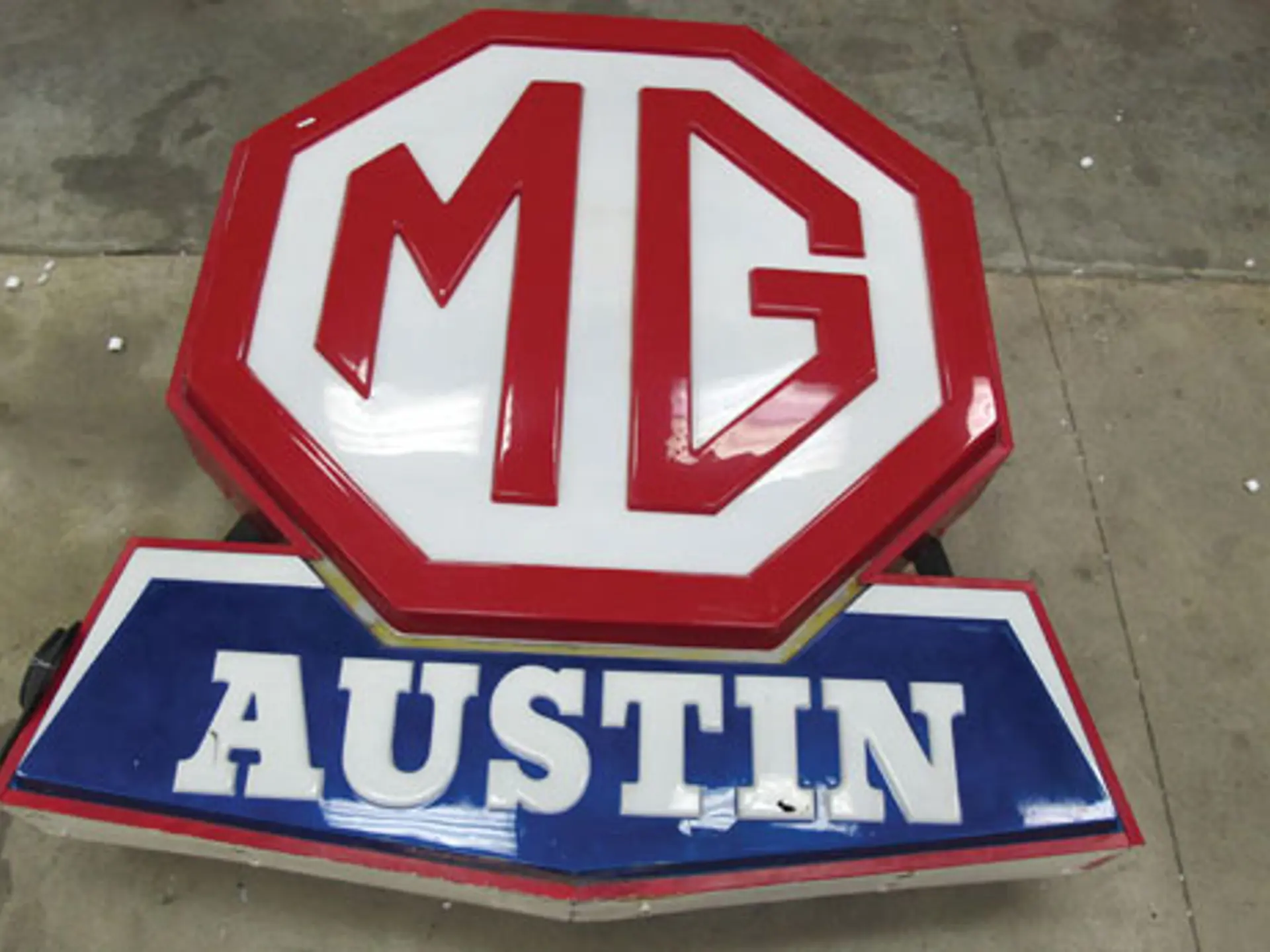 Illuminated MG Austin Sign | Auburn Fall 2012 | RM Sotheby's