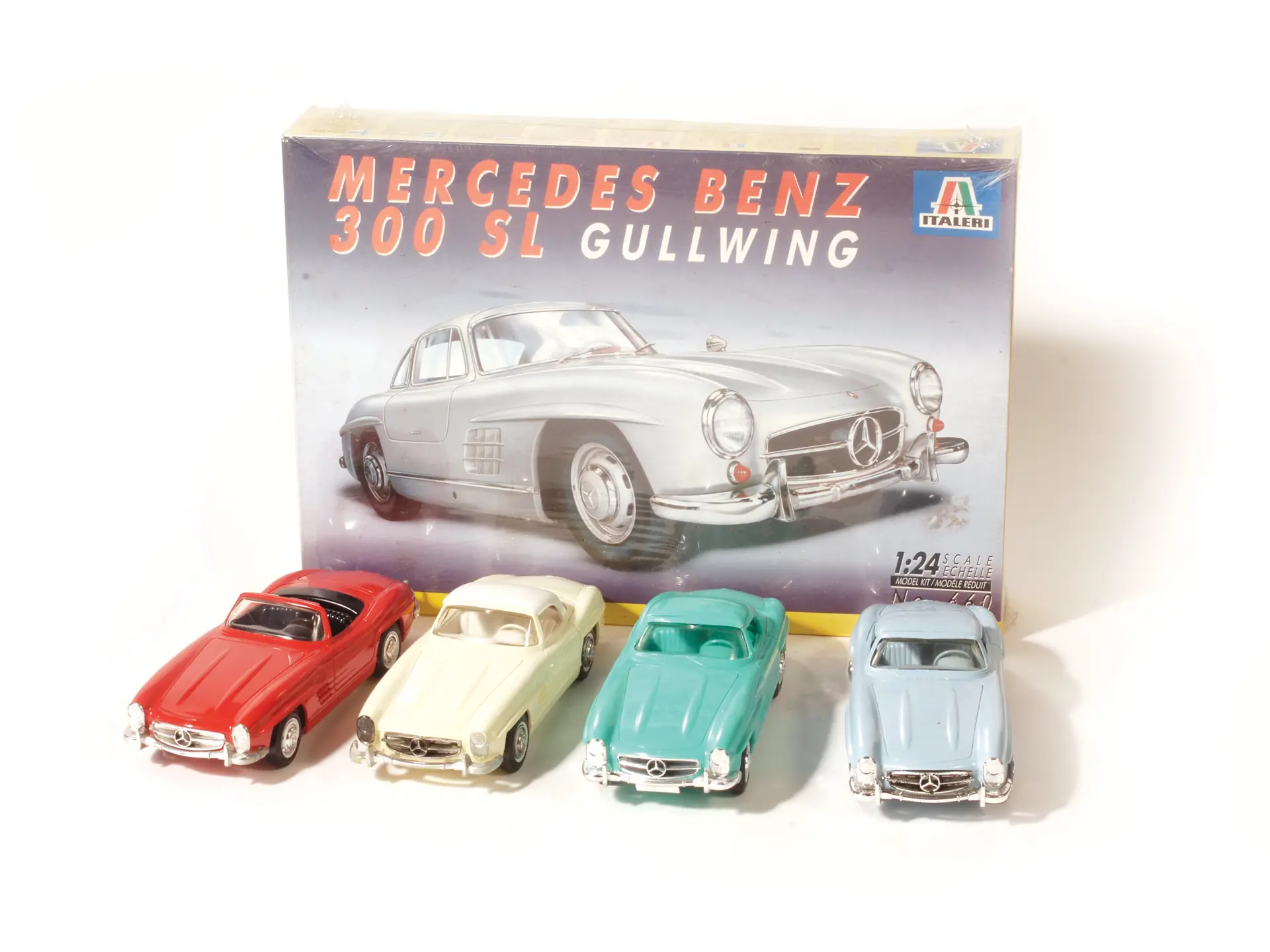 MERCEDES-BENZ 300 SL MODEL CARS | The Ponder Collection | RM Sotheby's