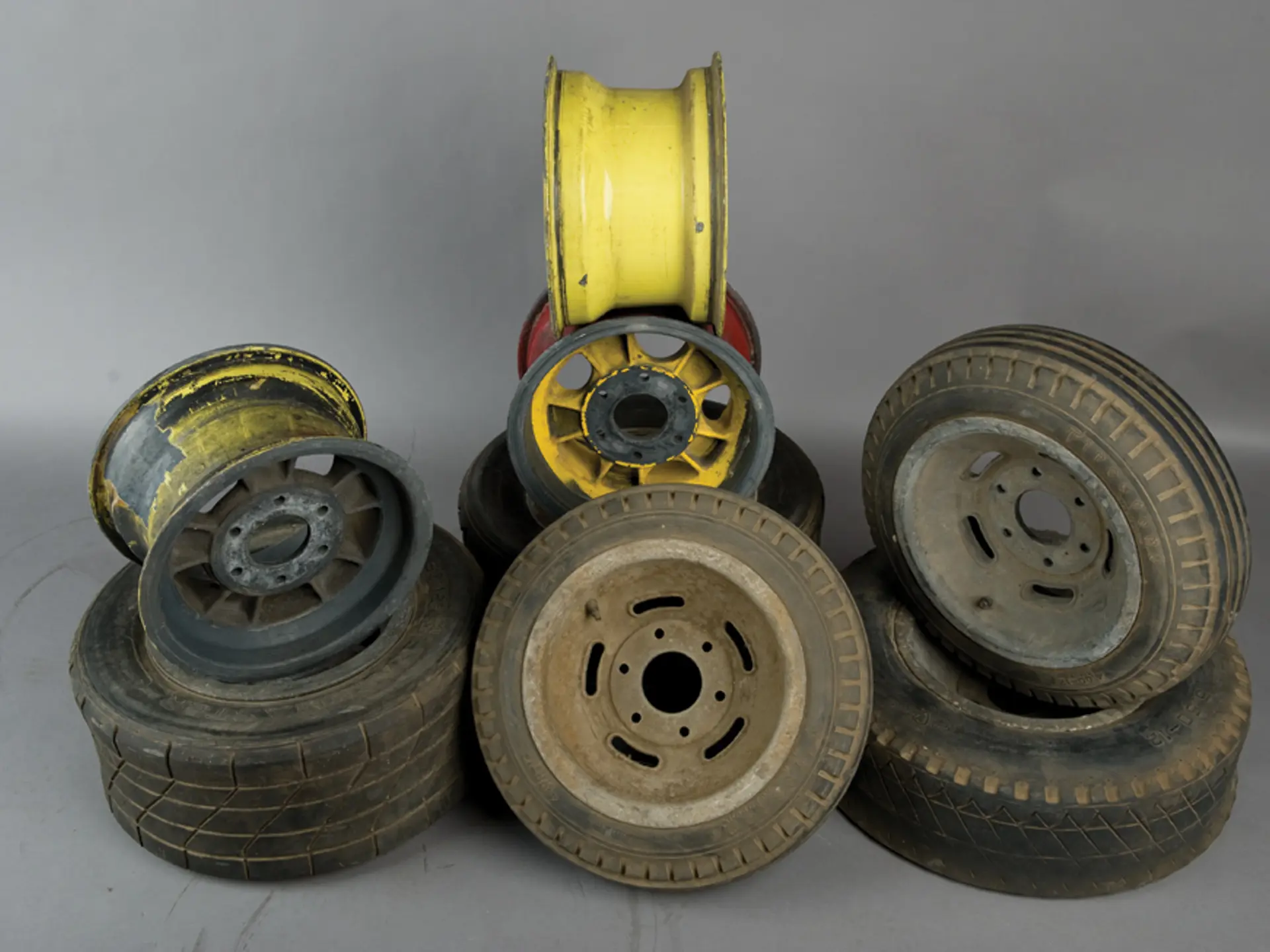 Midget Race Car Wheels and Tires | Joe's Garage - The MacPherson ...