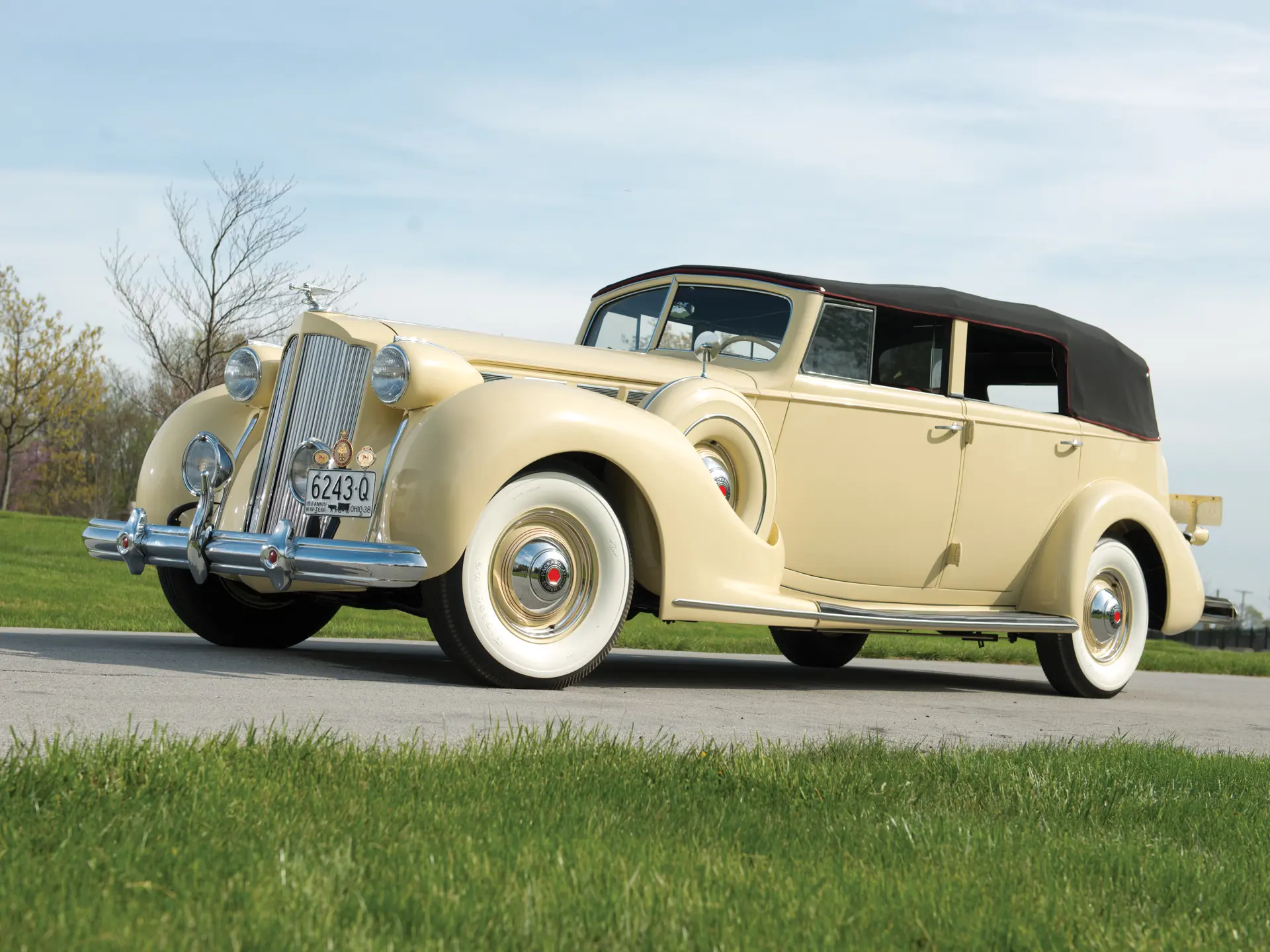 1938 Packard 1605 Super Eight Convertible Sedan | Motor City 2014 | RM ...