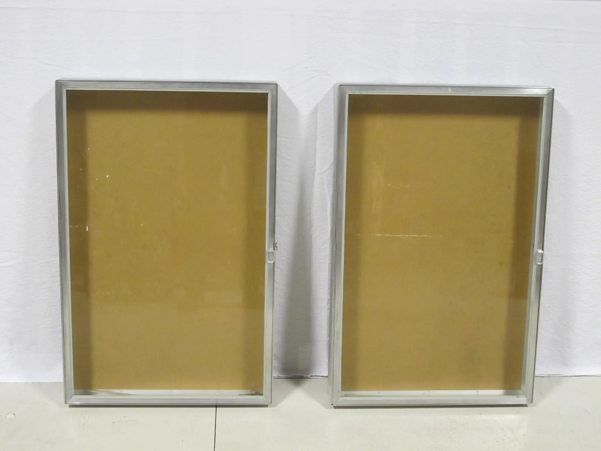 Two Display Cases | Fort Lauderdale 2015 | RM Sotheby's