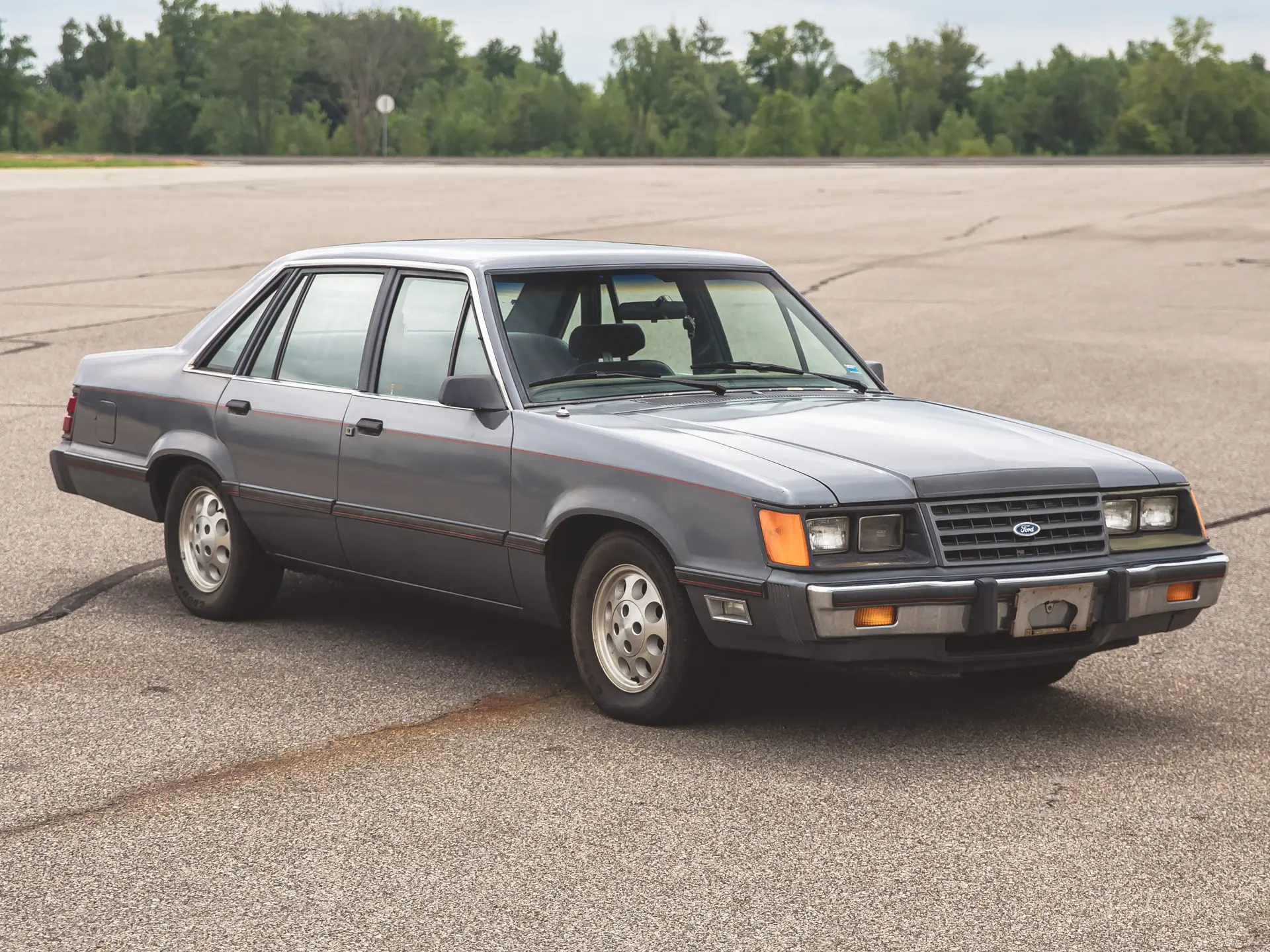 1985 ford ltd