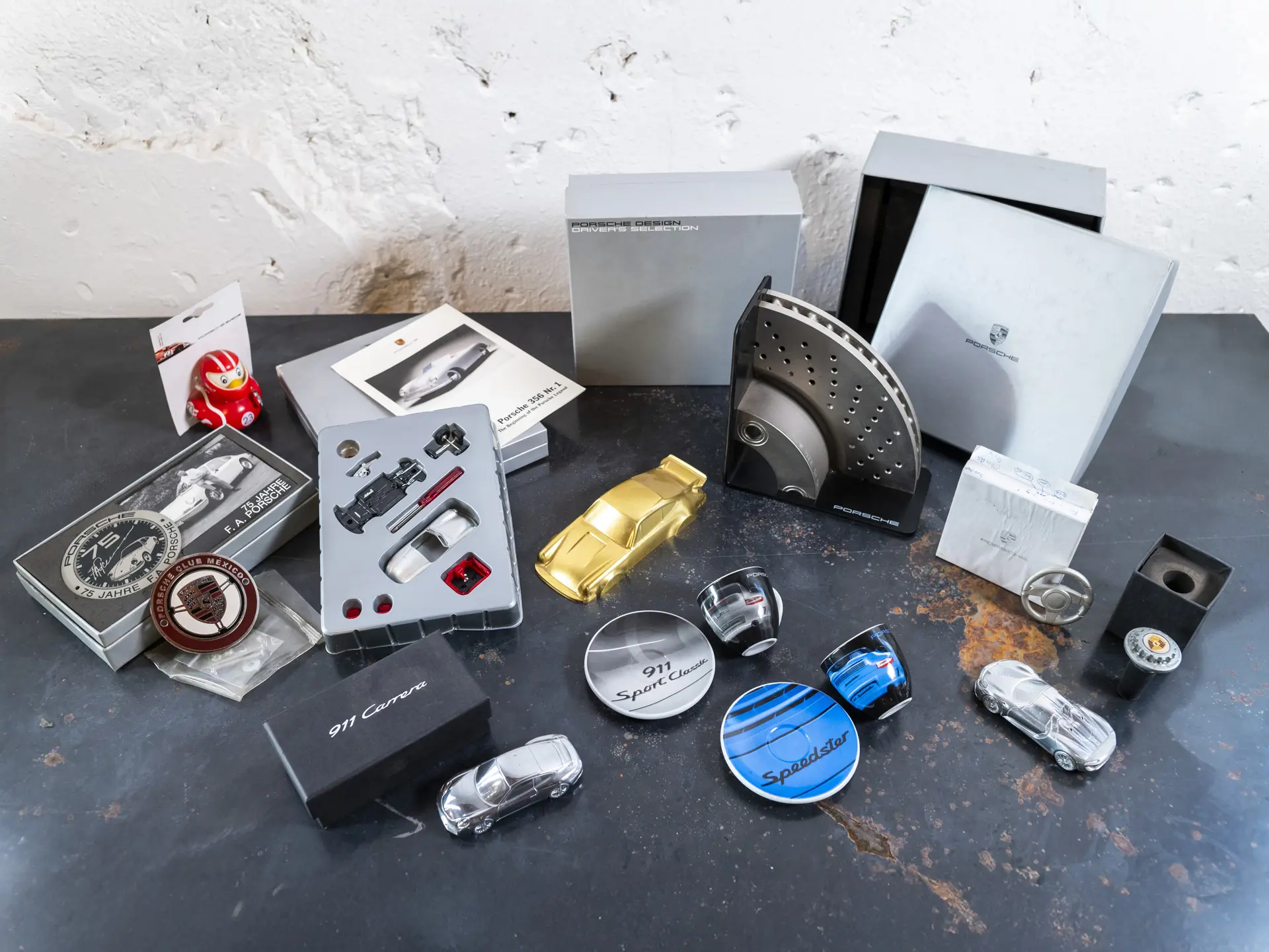 Porsche Design and Porsche Classic Accessories and Desk Items | Magnus ...