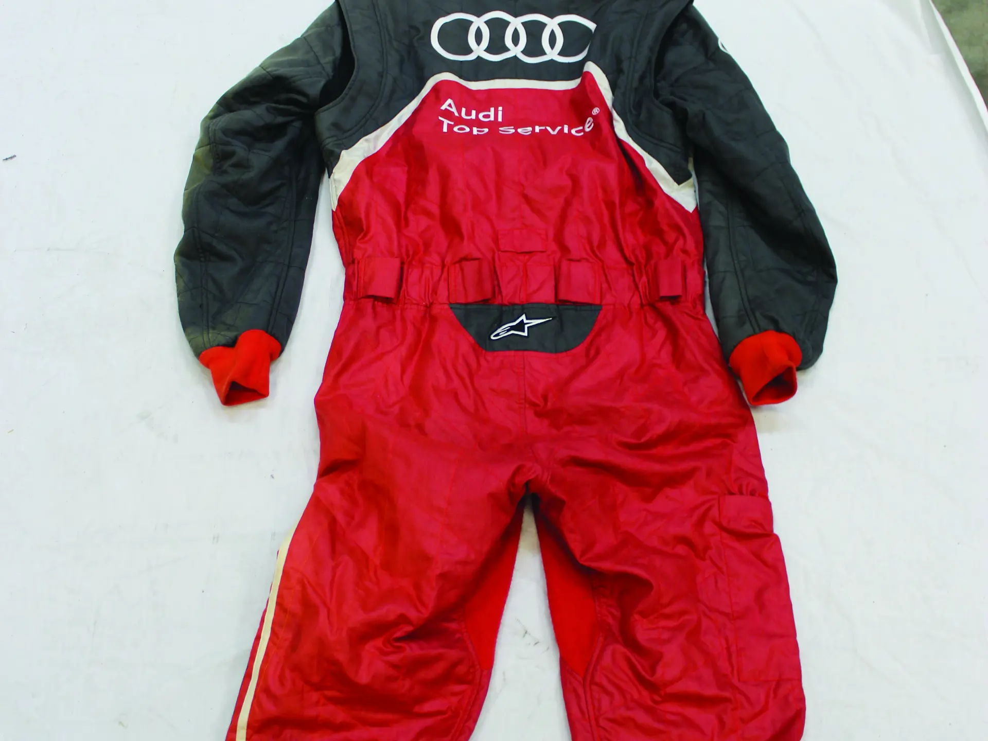 Audi Sport pit crew suit from the 2011 Le Mans cup | Auburn Fall 2017 ...