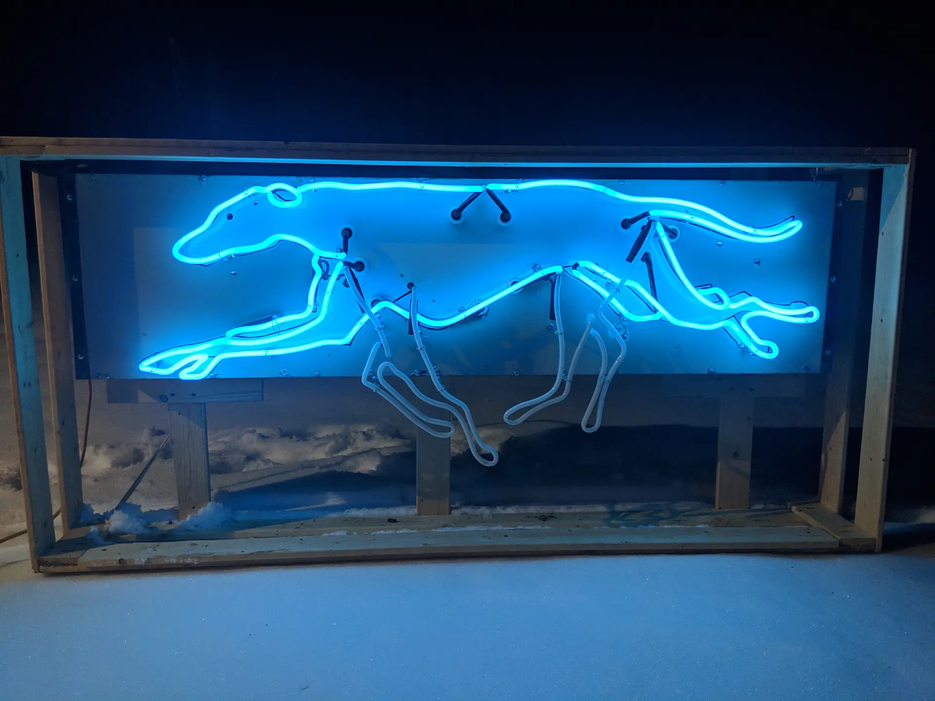 Greyhound Animated Neon Porcelain Sign | Fort Lauderdale 2019 | RM ...