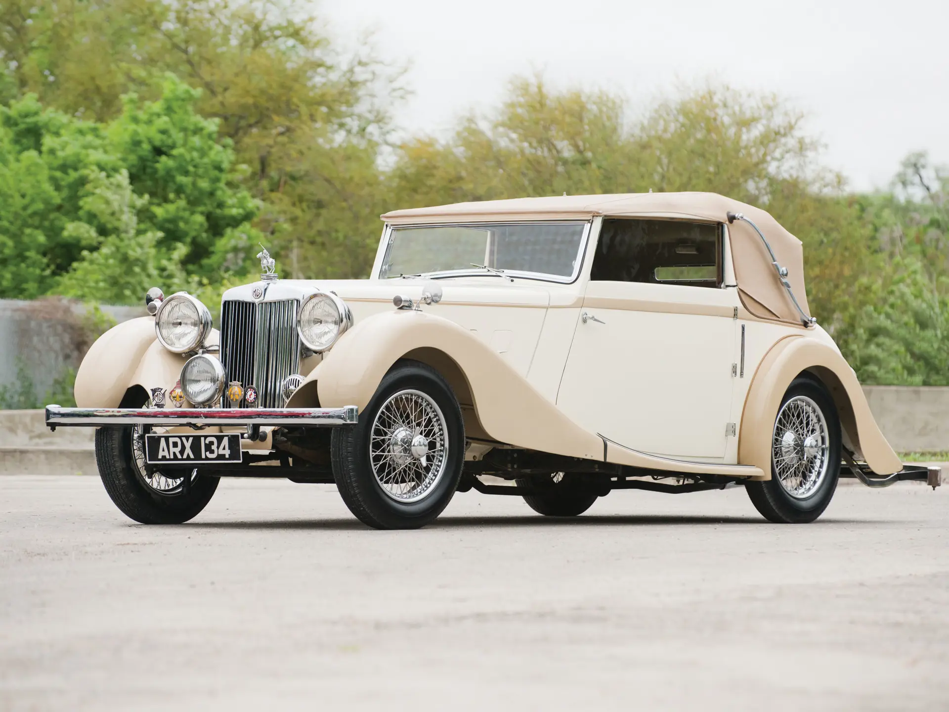 1937 MG SA Tickford Three-Position | Auburn Fall 2013 | RM Sotheby's