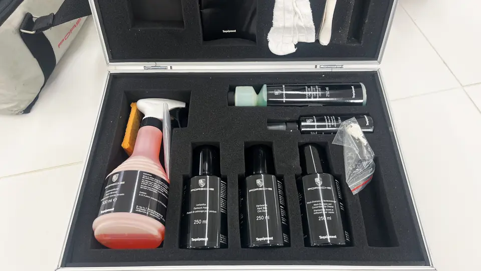 Porsche Detail Kits | The White Collection | Online | RM Sotheby's