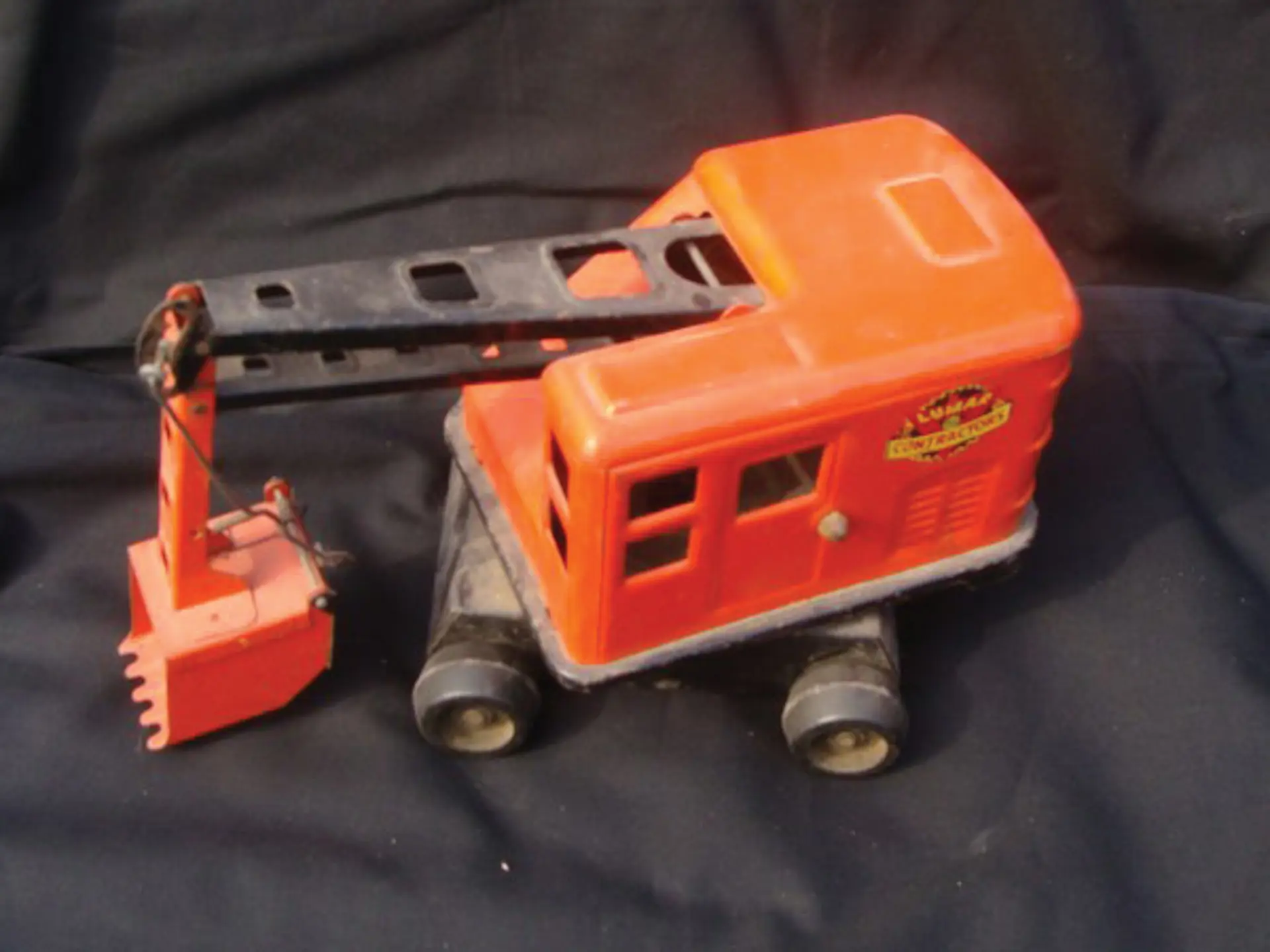 13 inch Lumar Contractors Toy Construction Vehicle | Auburn Spring 2011 ...