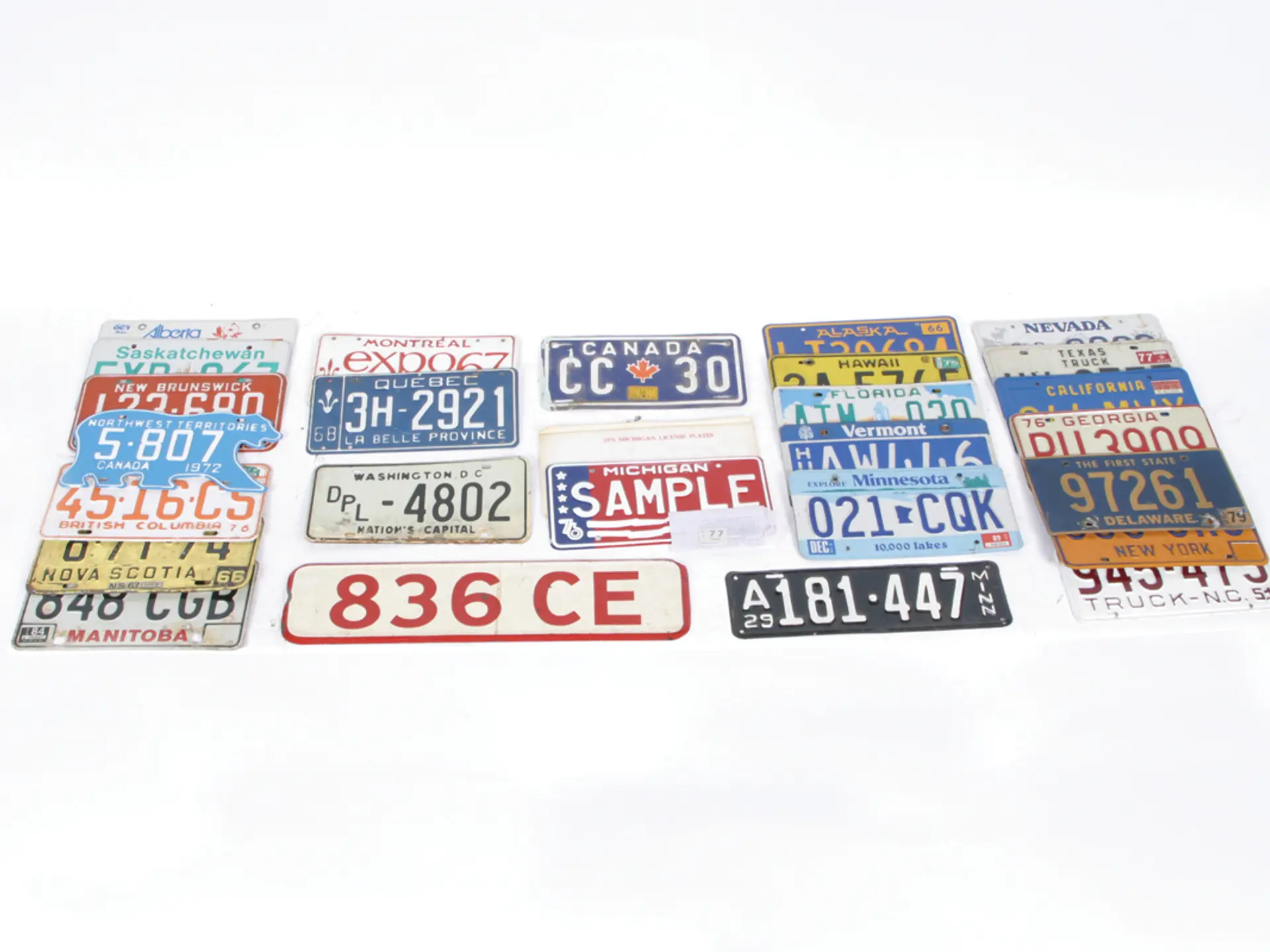 ASSORTED VINTAGE LICENSE PLATES | Private Collection of Tom & Marlene ...