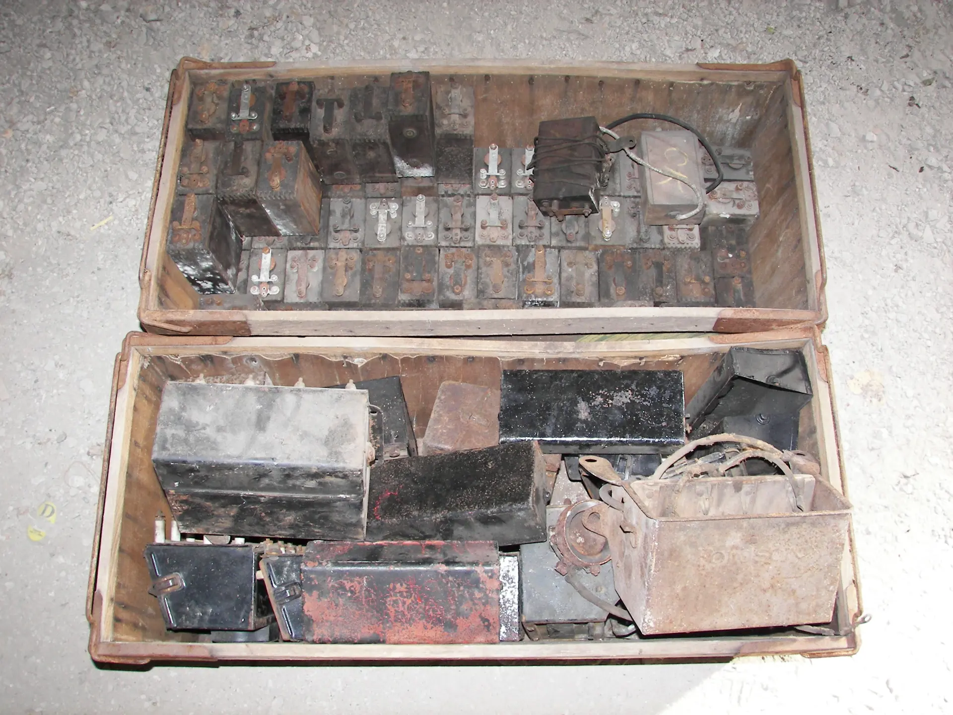 Ford Model T Coils | The Lee Roy Hartung Collection | RM Sotheby's