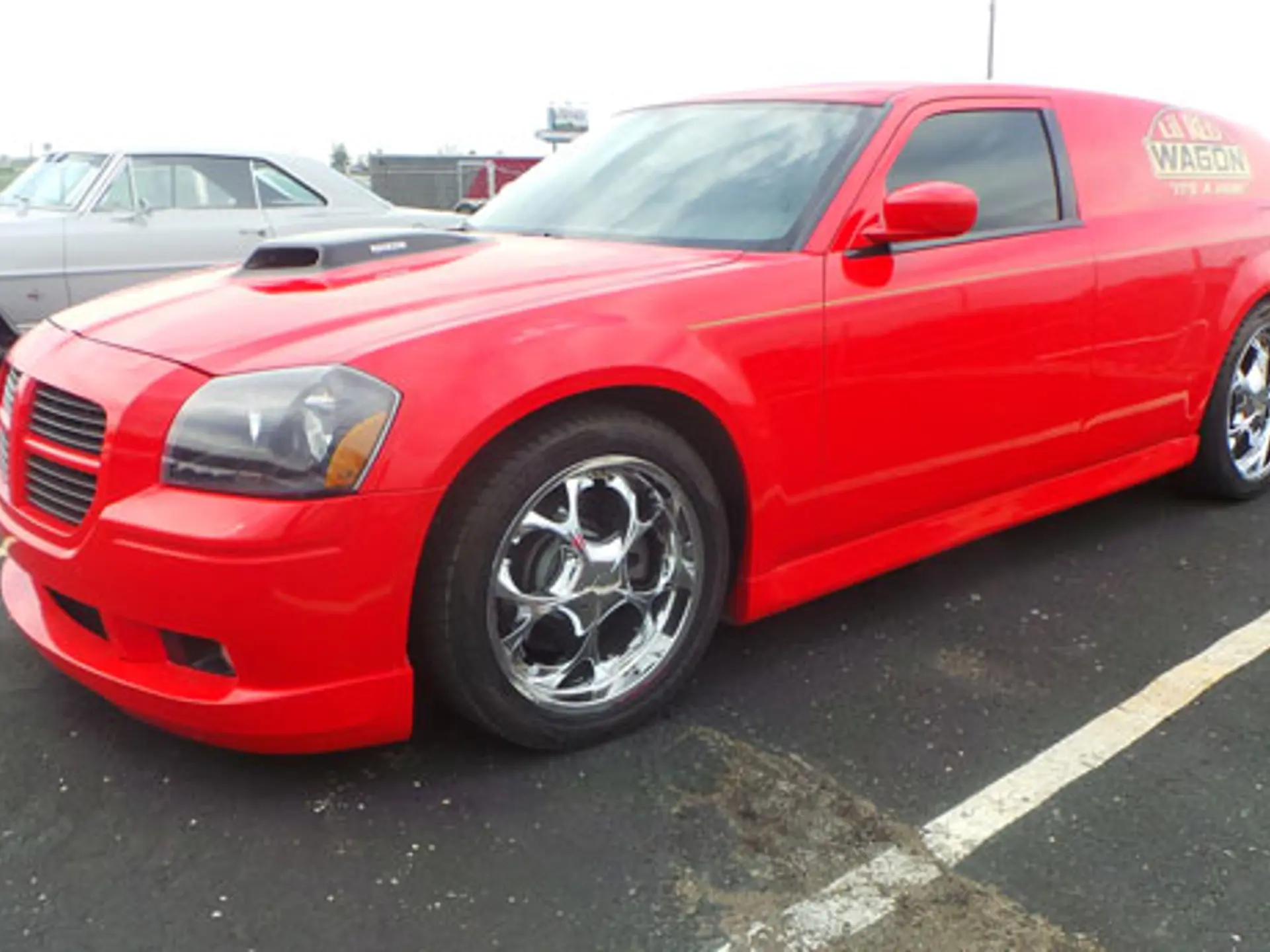 2005 Dodge Magnum Custom | Auburn Spring 2014 | RM Sotheby's
