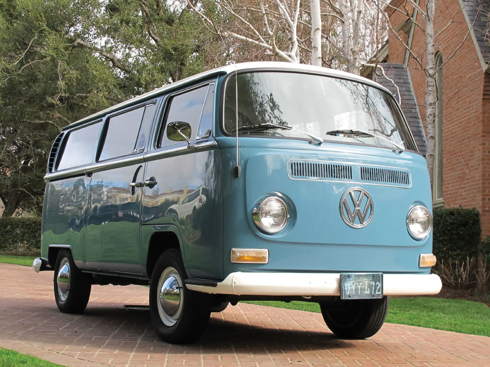 1968 Volkswagen Bay Window Bus | California 2013 | RM Sotheby's