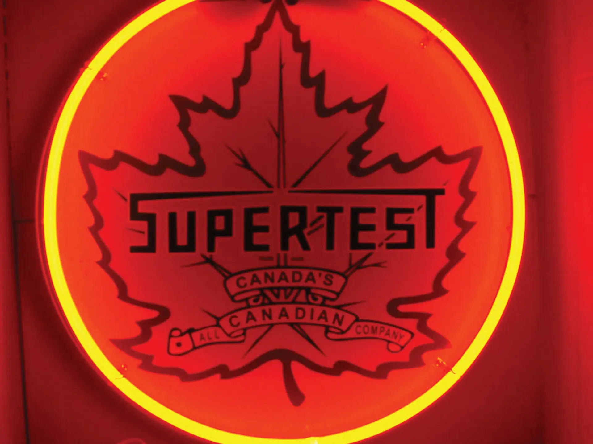 Supertest Neon Sign | Auburn Spring 2013 | RM Sotheby's