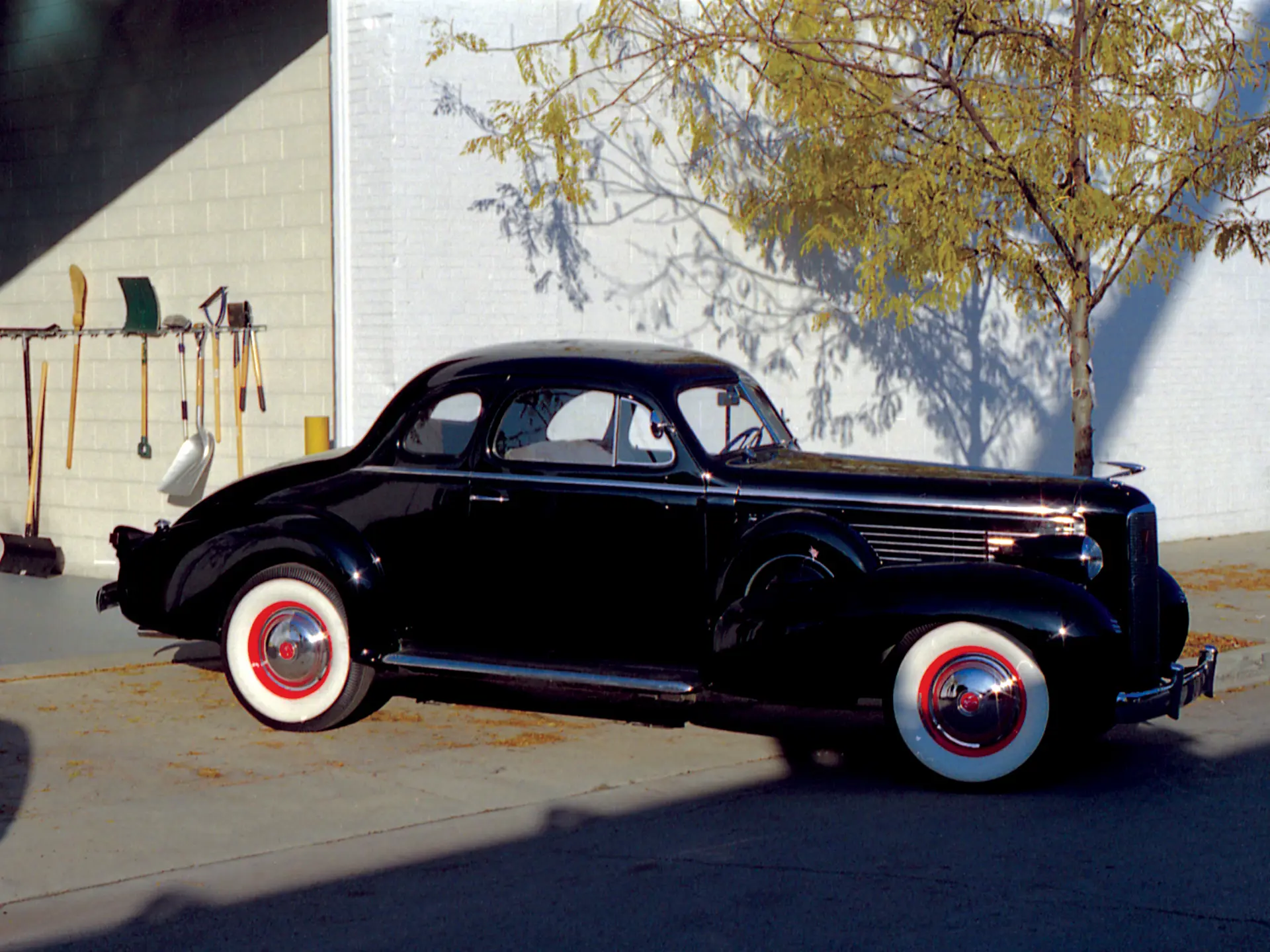1937 LaSalle Opera Coupe | Vintage Motor Cars in Arizona 2003 | RM ...