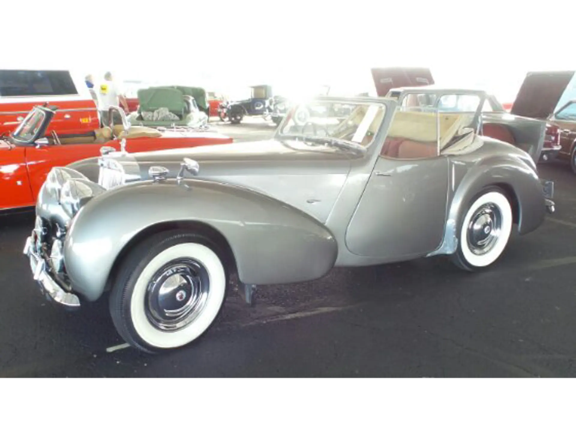 1949 Triumph 2000 | Auburn Fall 2016 | RM Sotheby's