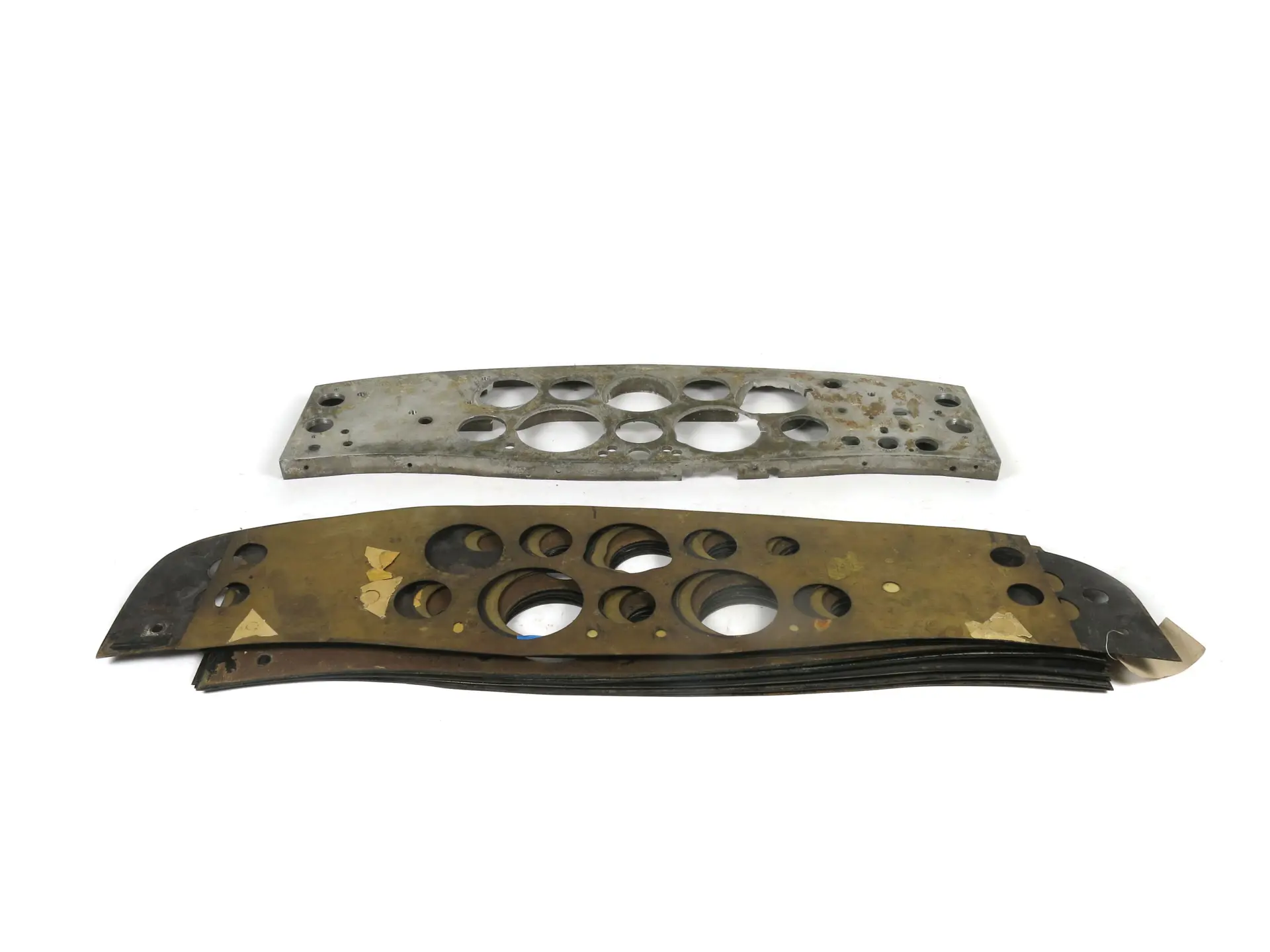 Loose Lot - Duesenberg Aluminum Instrument Panel and a group of ...