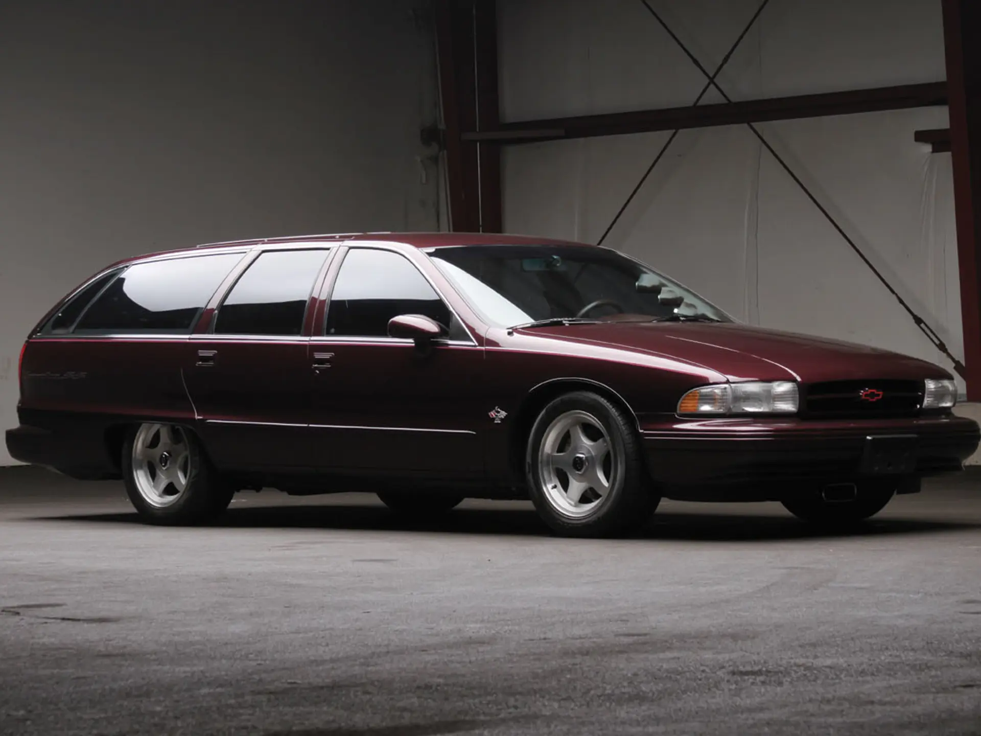 1994 Chevrolet Caprice SS | Auburn Spring 2014 | RM Sotheby's