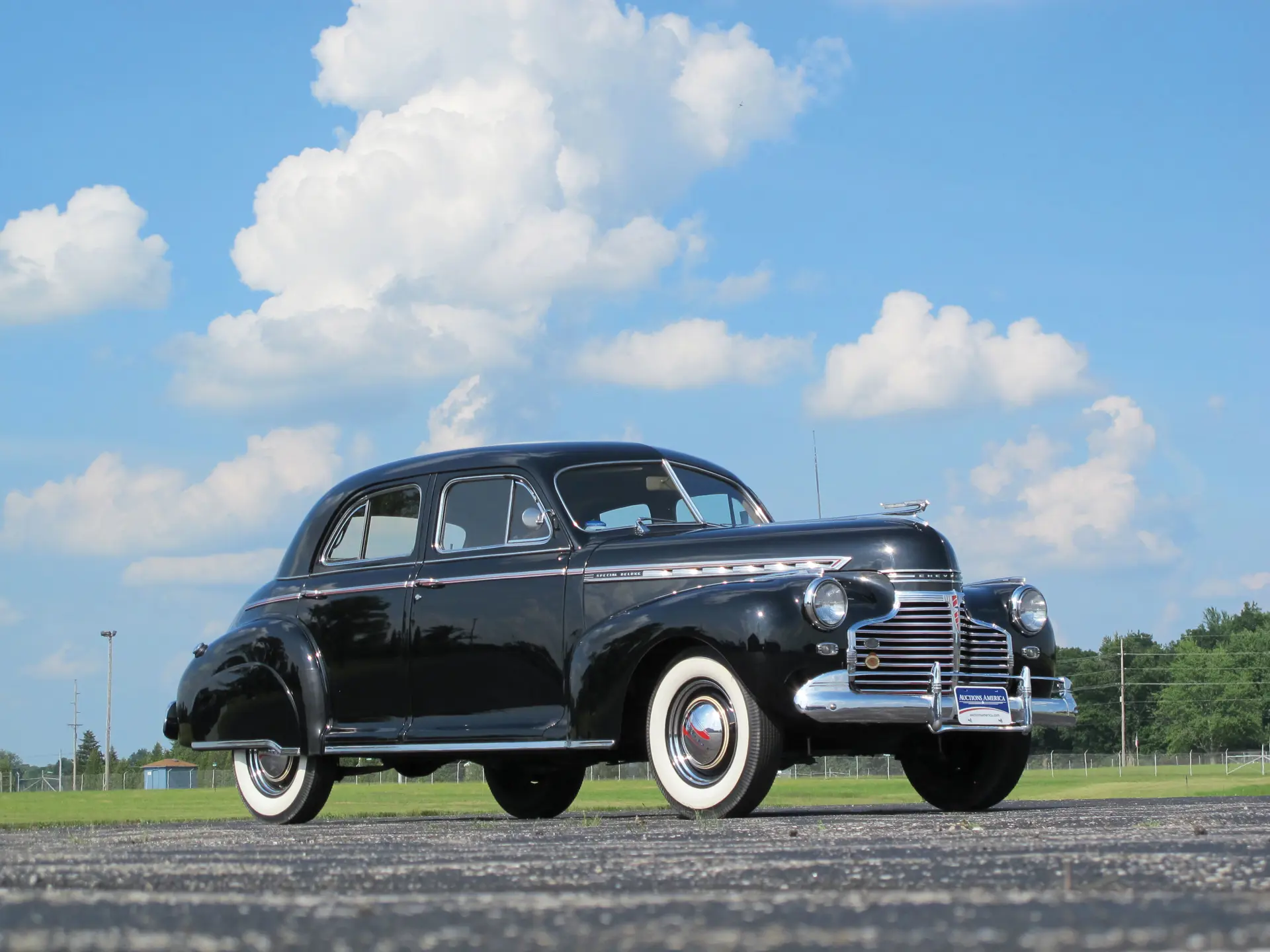 1941 Chevrolet Fleetline Special Deluxe | Auburn Fall 2014 | RM Sotheby's